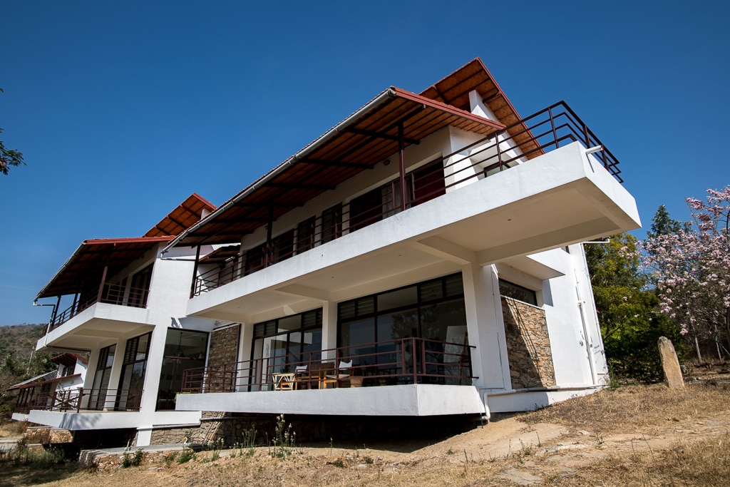 Dholes Den Bandipur I Rooms & Restaurant 𝗕𝗢𝗢𝗞 Bandipur National Park ...
