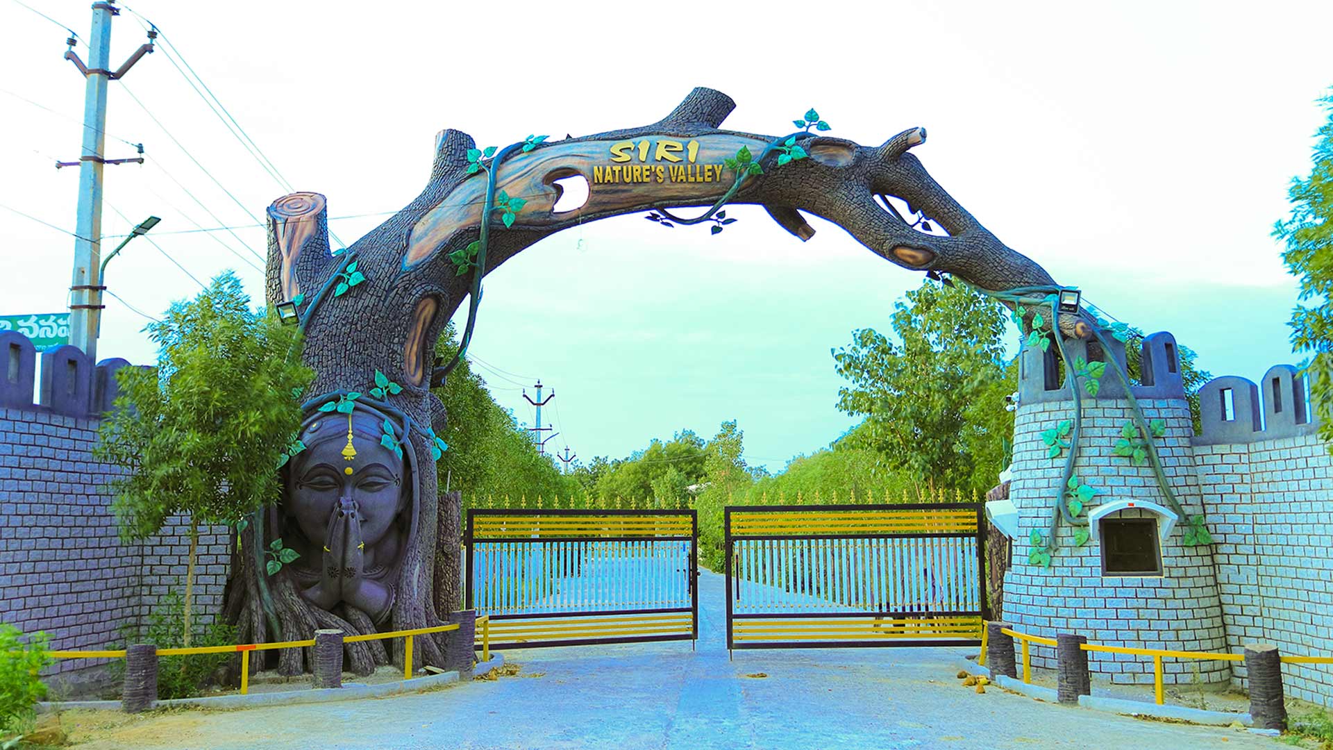 Siri Natures Valley Resort 𝗕𝗢𝗢𝗞 Ibrahimpatnam Resort