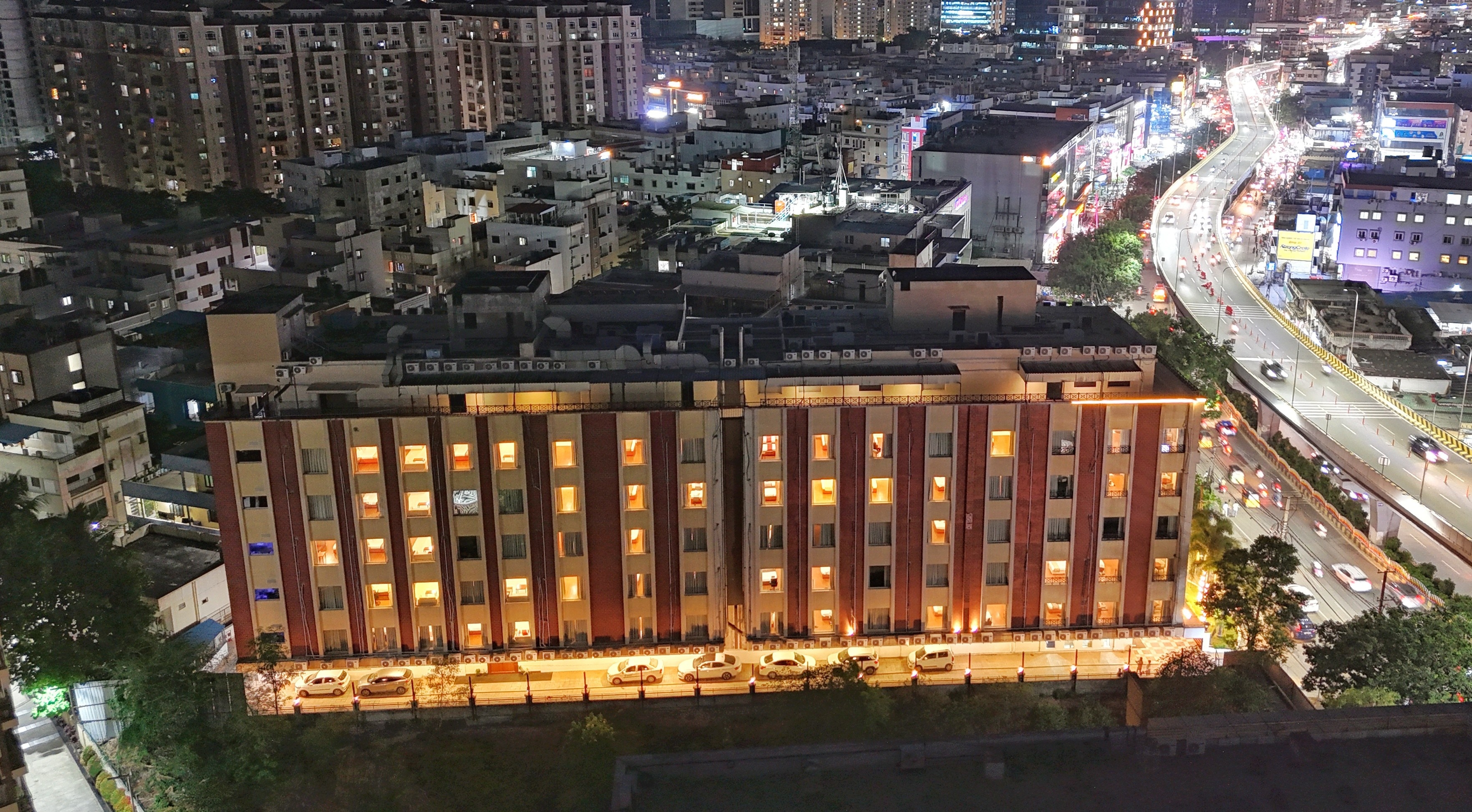 The Altruist Hitech Hotel 𝗕𝗢𝗢𝗞 Hyderabad Hotel