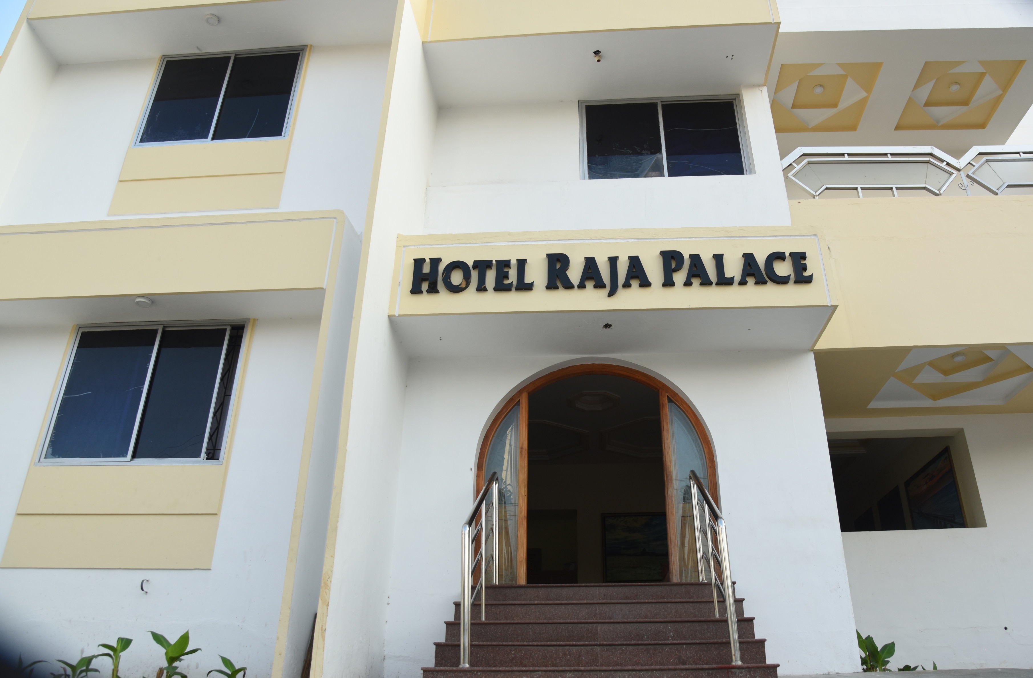 The Hotel Raja Palace 𝗕𝗢𝗢𝗞 Kanyakumari Hotel