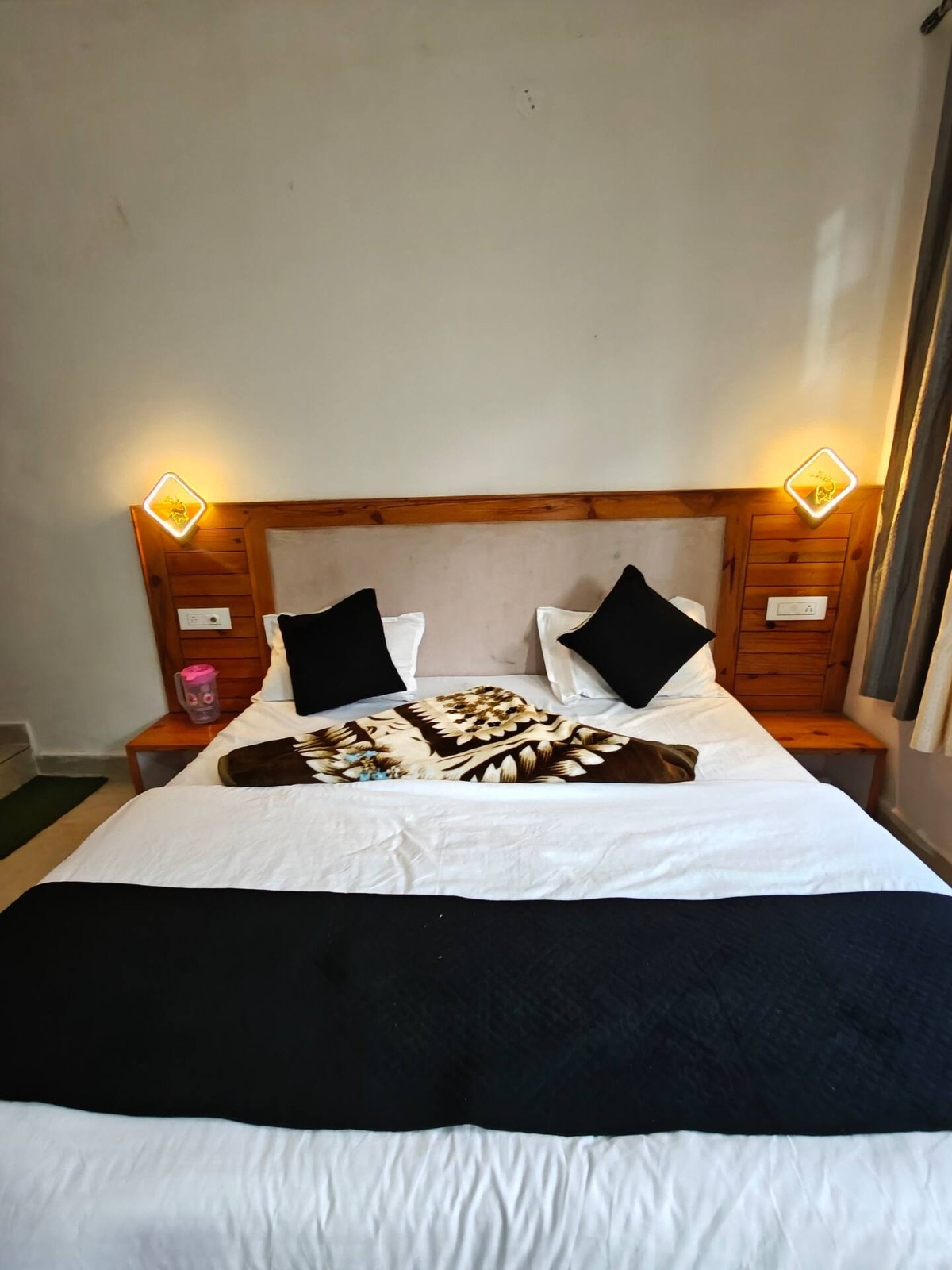 Riviera House Mountain Riverside Home Homestay Dharamshala - Reviews ...