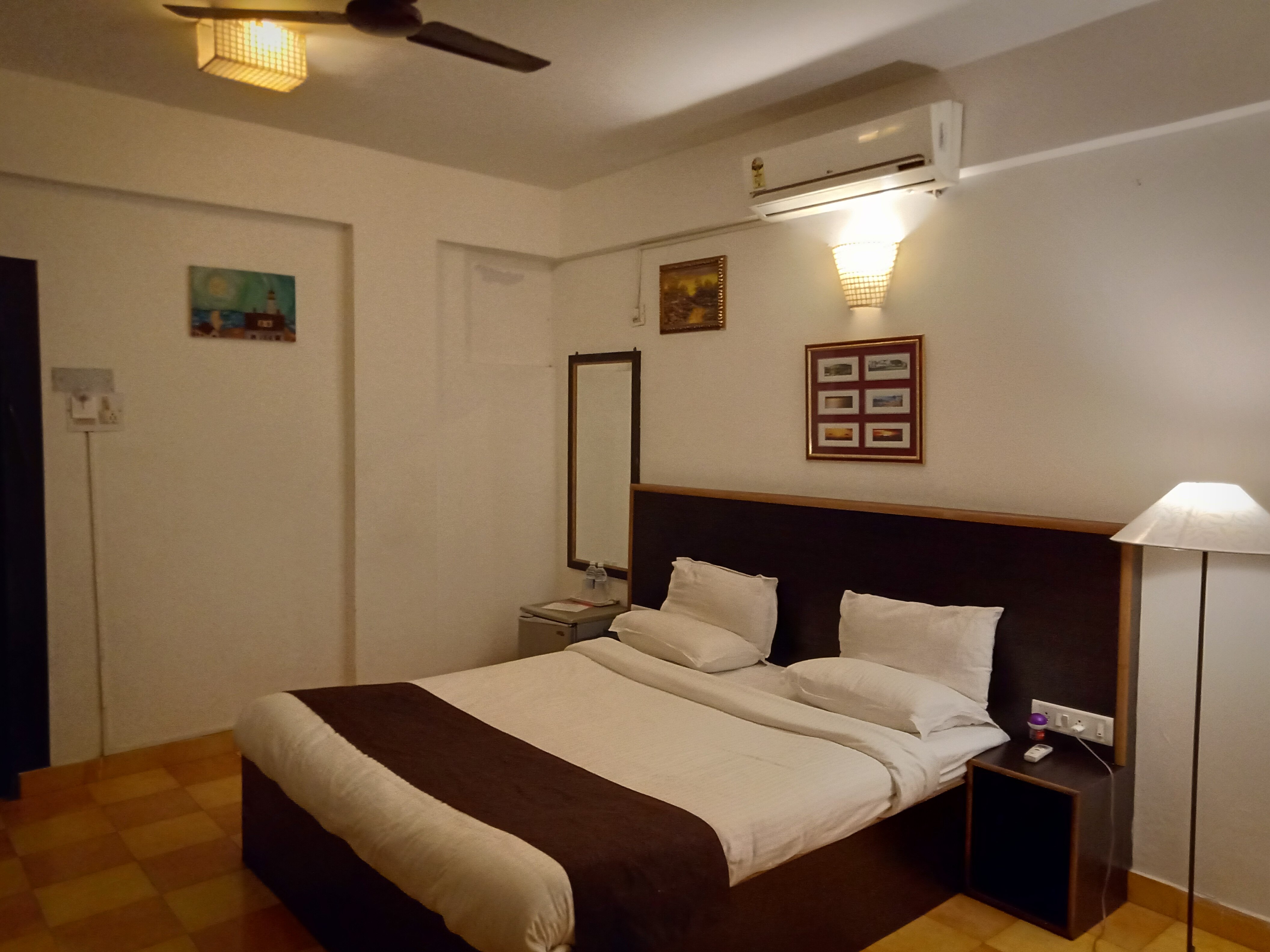 Castle House Calangute Goa - INR 692.0 OFF ( ̶2̶8̶5̶0̶ ) Hotel 𝐏𝐡𝐨𝐭𝐨𝐬 ...