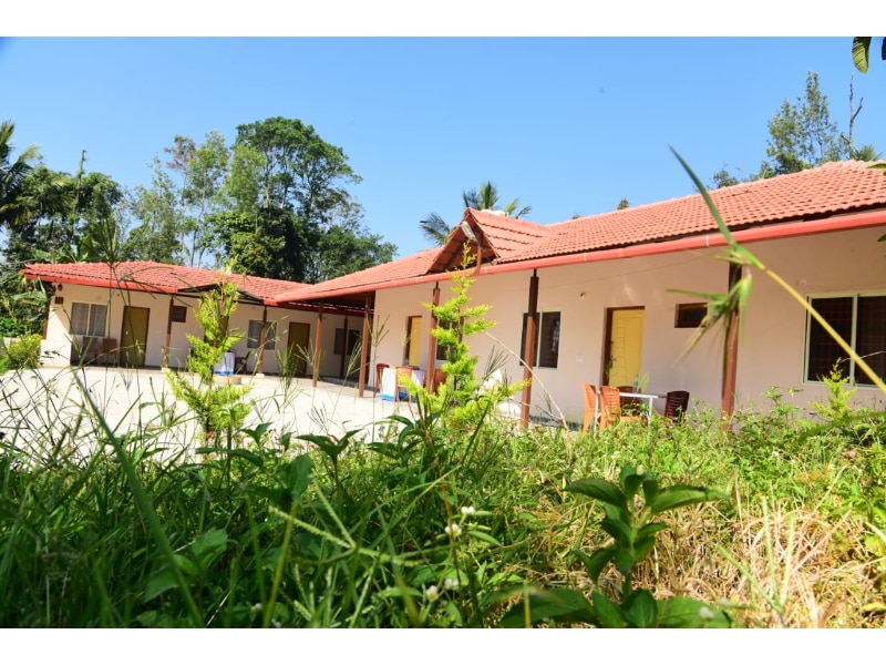 Ganav homestay 𝗕𝗢𝗢𝗞 Chikmagalur Homestay