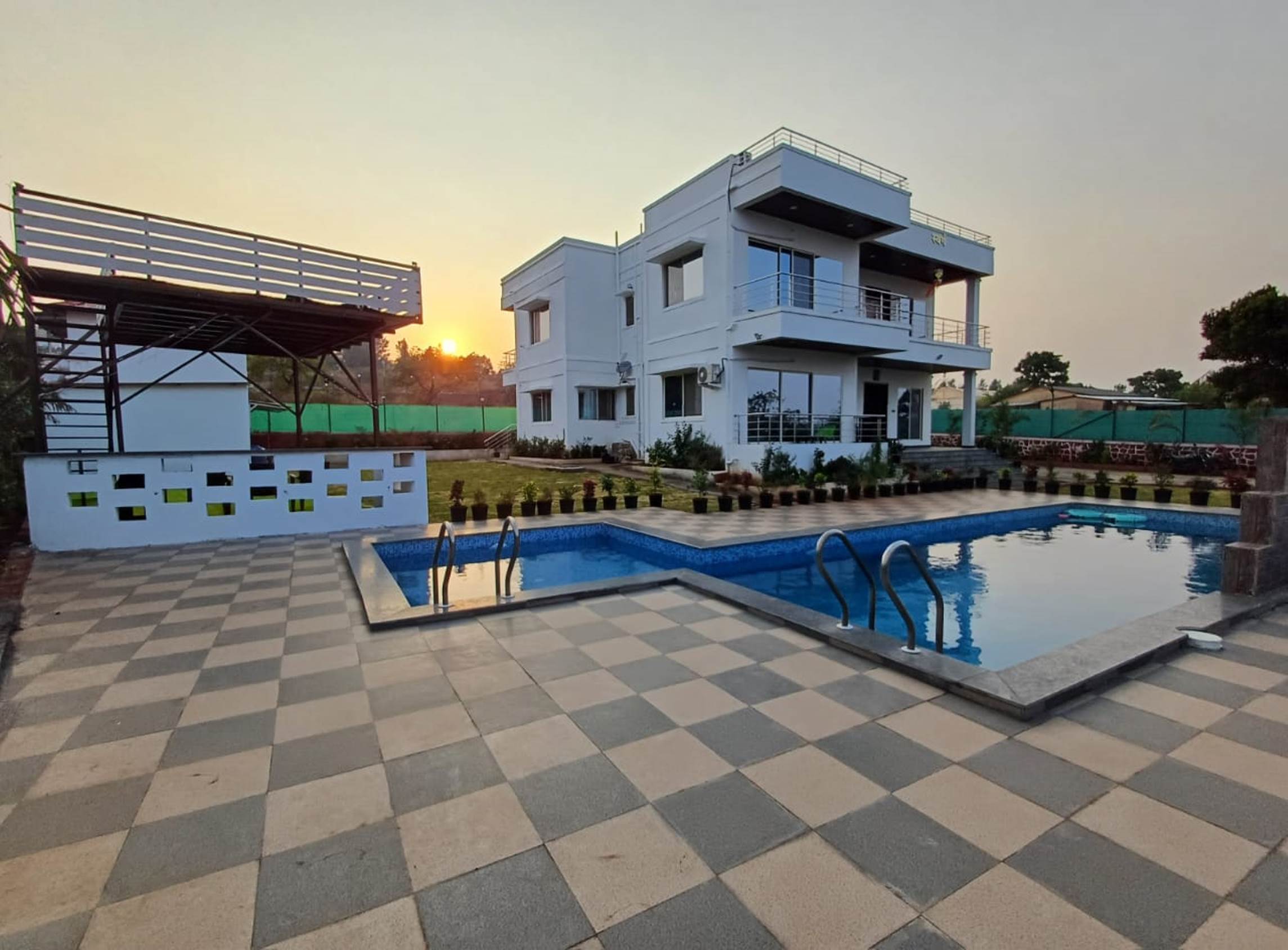 Swarg Villa By Golden Haze 𝗕𝗢𝗢𝗞 Mahabaleshwar Villa
