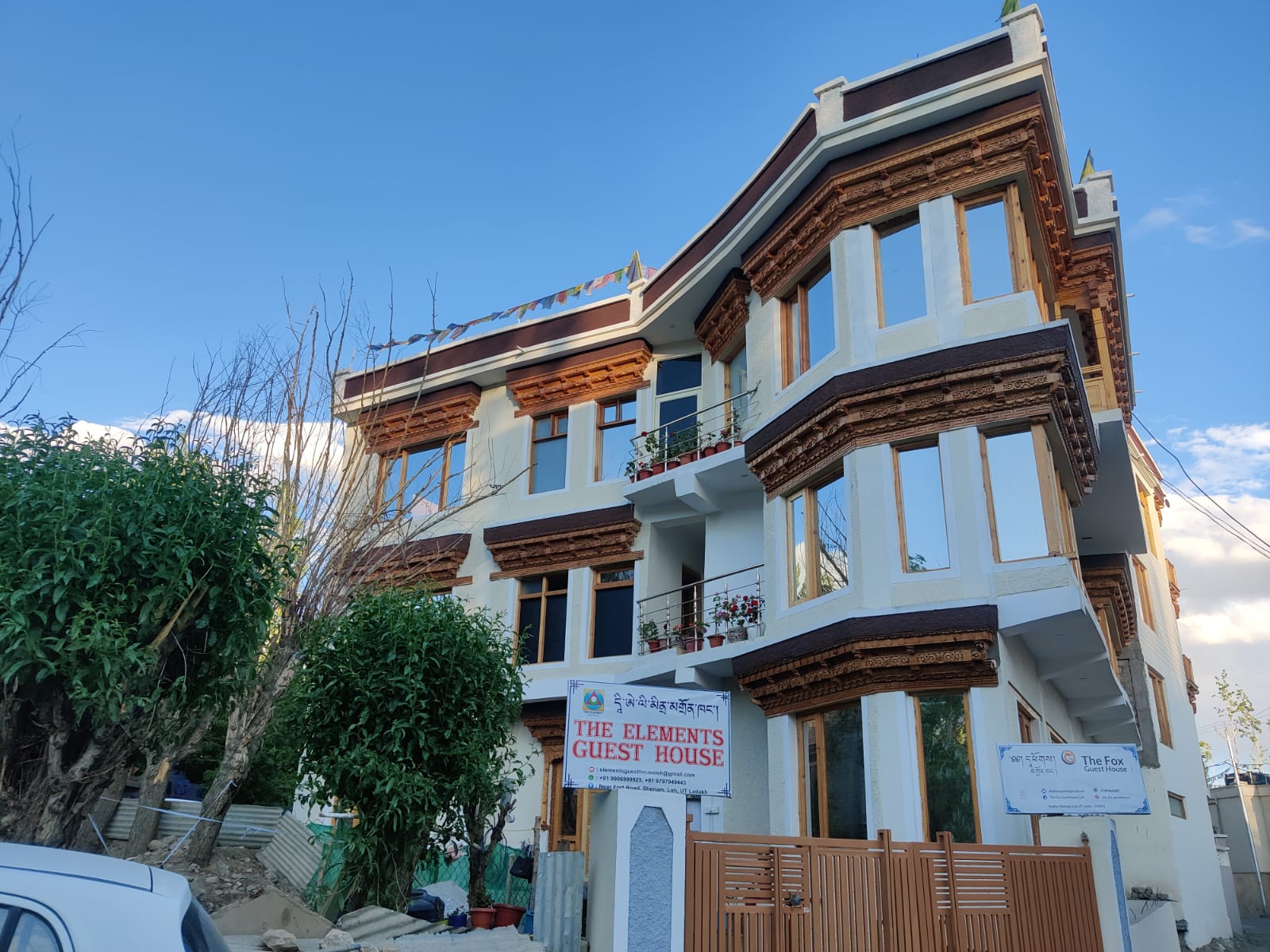 The Element House 𝗕𝗢𝗢𝗞 Leh Homestay