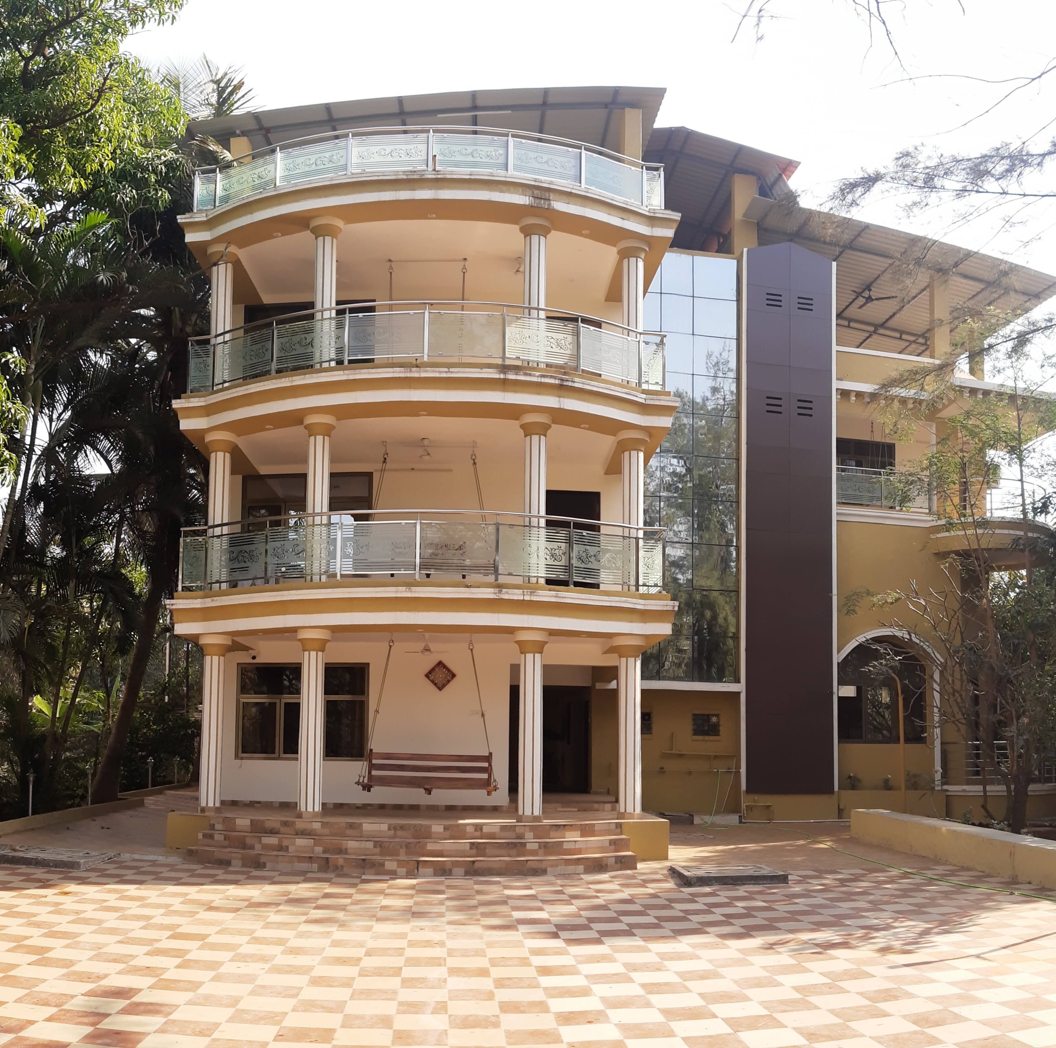Madhusudha Jambhulpada- Villa by the river Amba 𝗕𝗢𝗢𝗞 Pali, Maharashtra ...