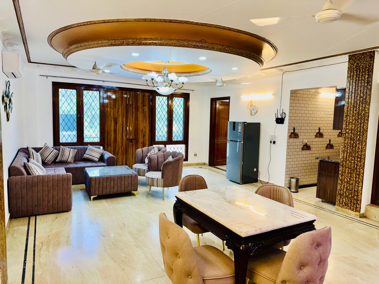Fortune Home Service Apartment 1BHK, E-30 Saket 𝗕𝗢𝗢𝗞 Delhi Apartment