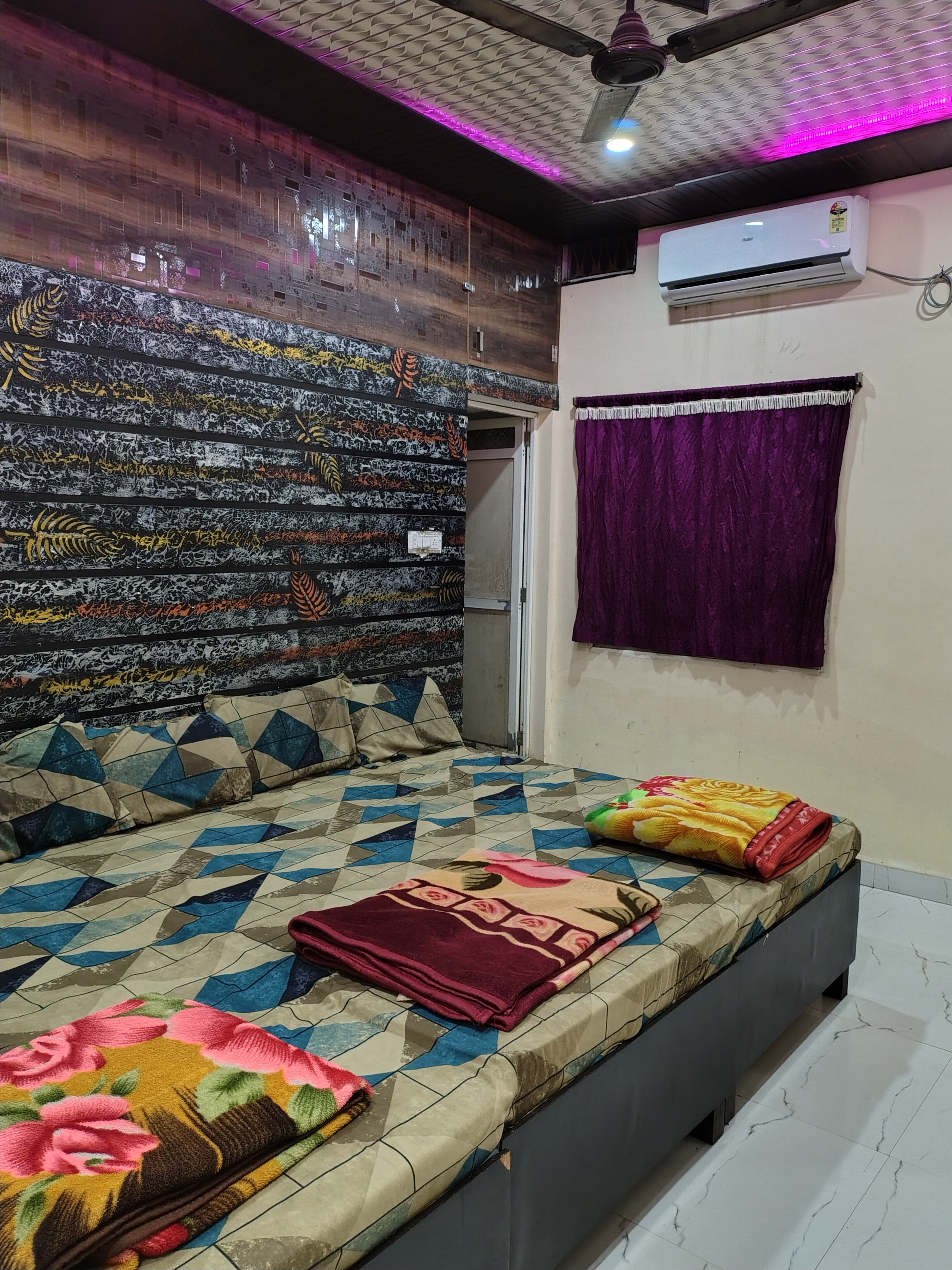 Tirupati Yatri Nivas Guest House Ujjain - Reviews, Photos & Offer