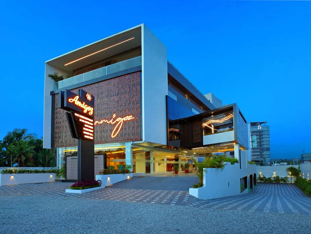 Amigos 𝗕𝗢𝗢𝗞 Thiruvananthapuram Hotel