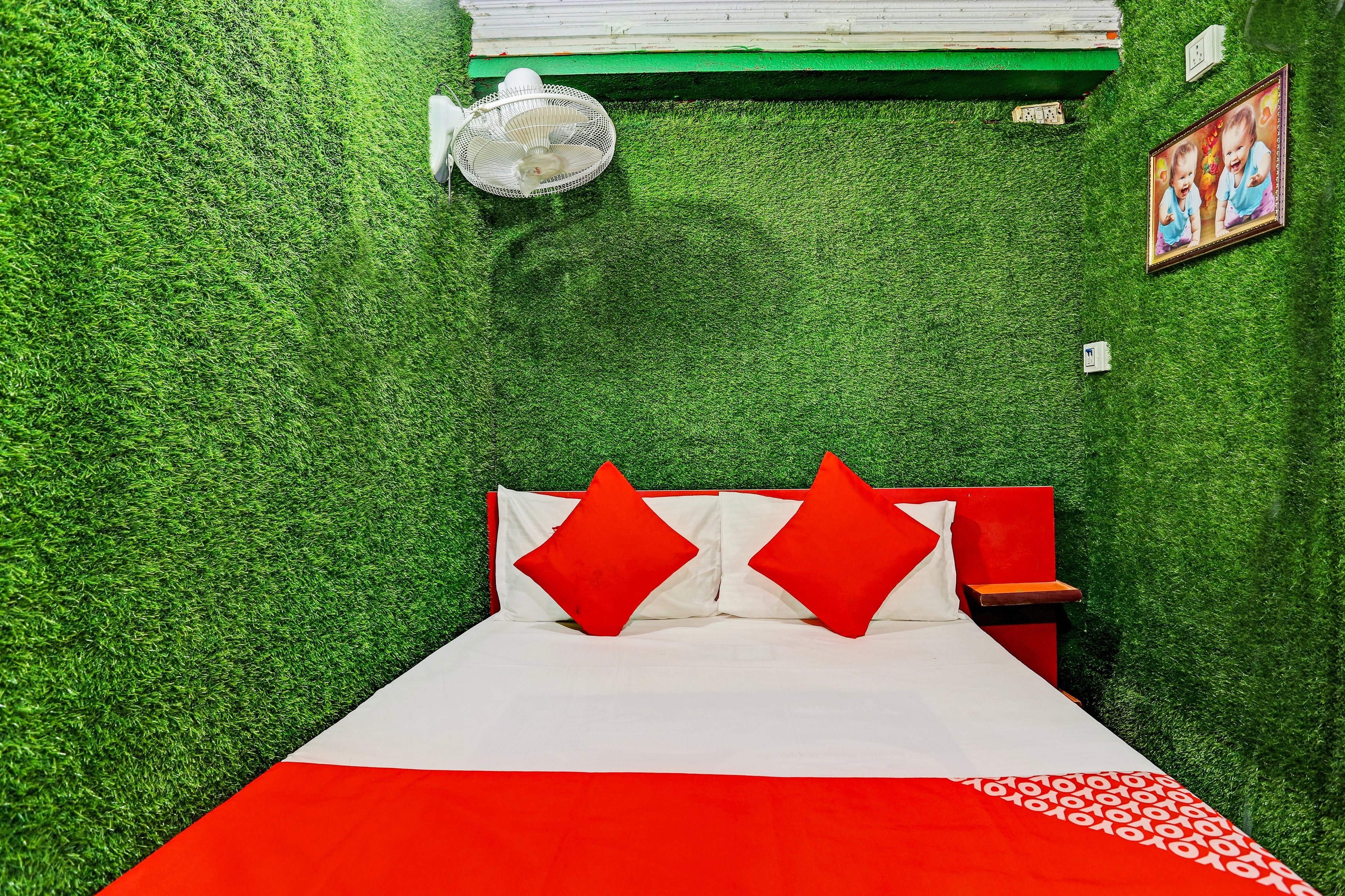 Hotel O Ahil Hotel 𝗕𝗢𝗢𝗞 Delhi Hotel