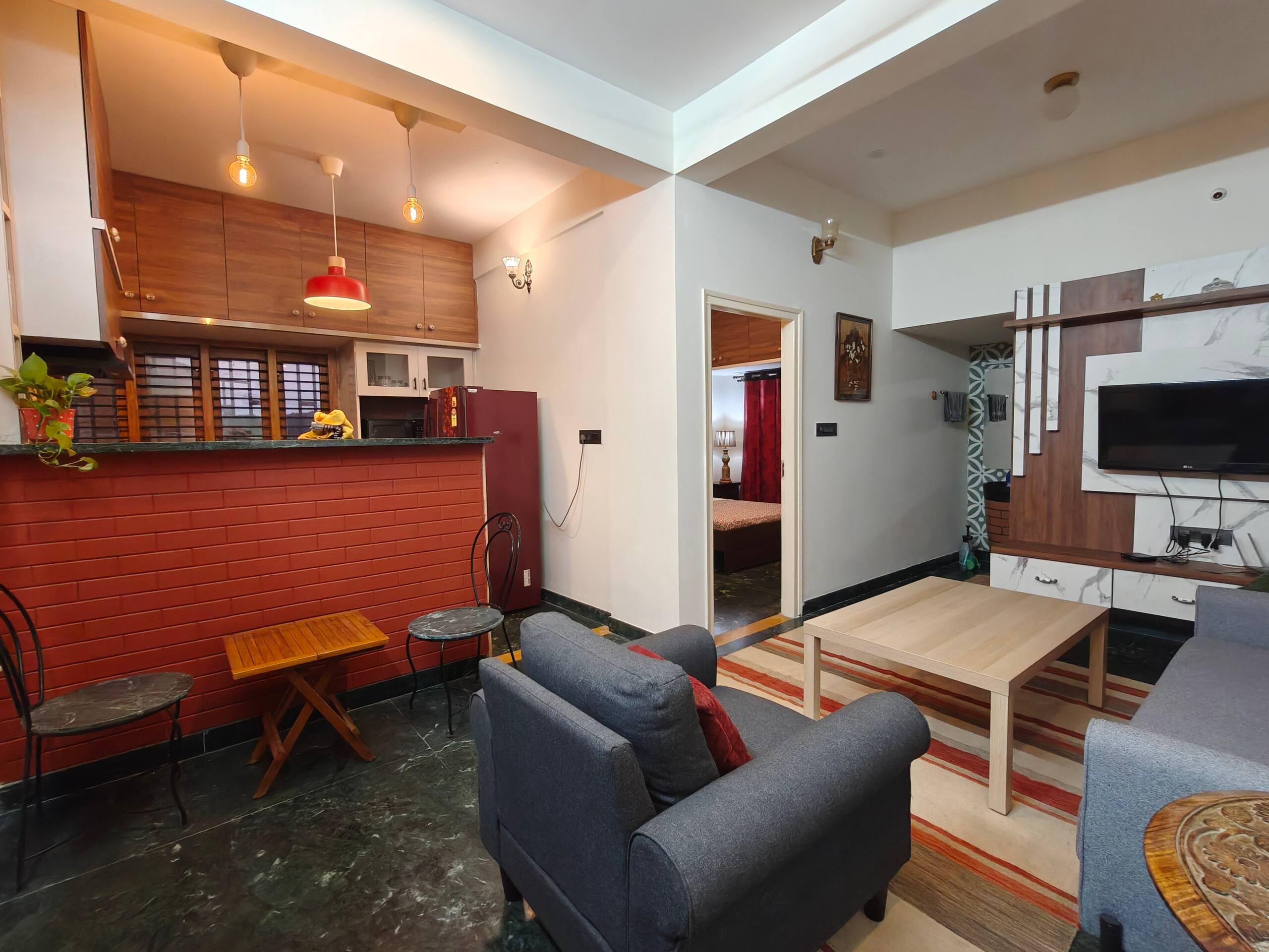Ishanya New 1BHK Furnished Short and long stay 𝗕𝗢𝗢𝗞 Bangalore Apartment