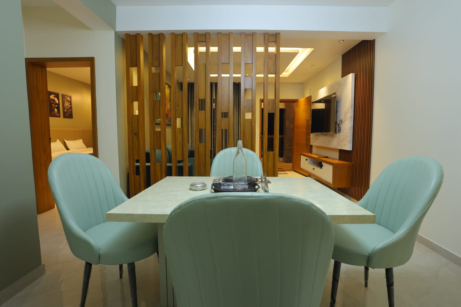 Vrindavan Lofty Stay Rooms In a Villa 𝗕𝗢𝗢𝗞 Ooty Villa