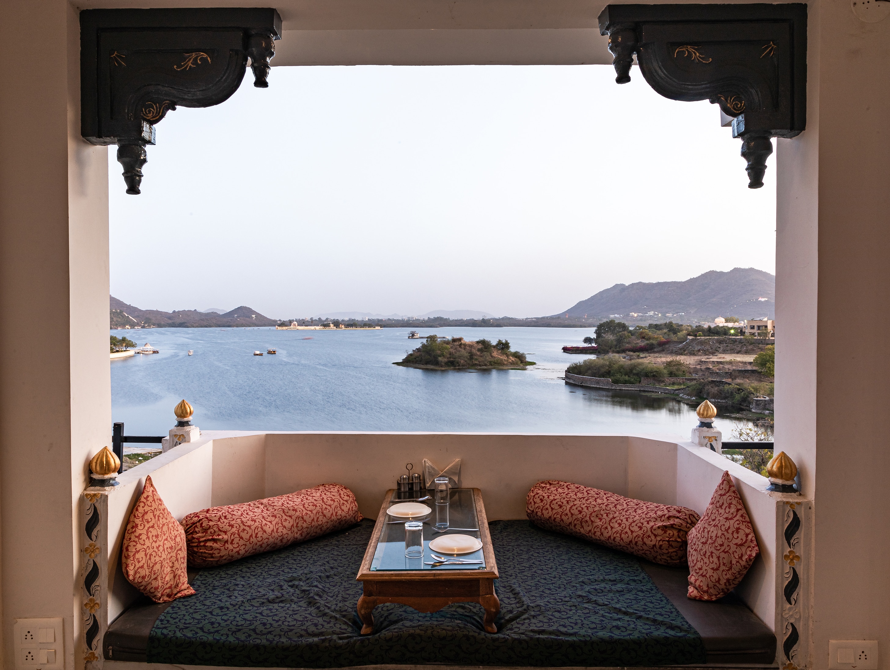 Sargam Sadan A Boutique Lake View Hotel 𝗕𝗢𝗢𝗞 Udaipur Hotel