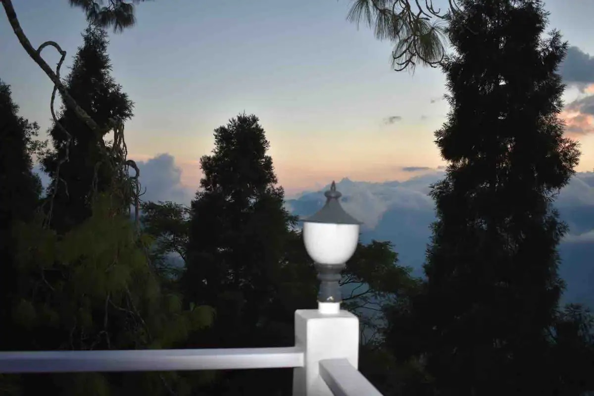 11 Monteviot Luxury homestay overlooking a tea estate 𝗕𝗢𝗢𝗞 Kurseong ...