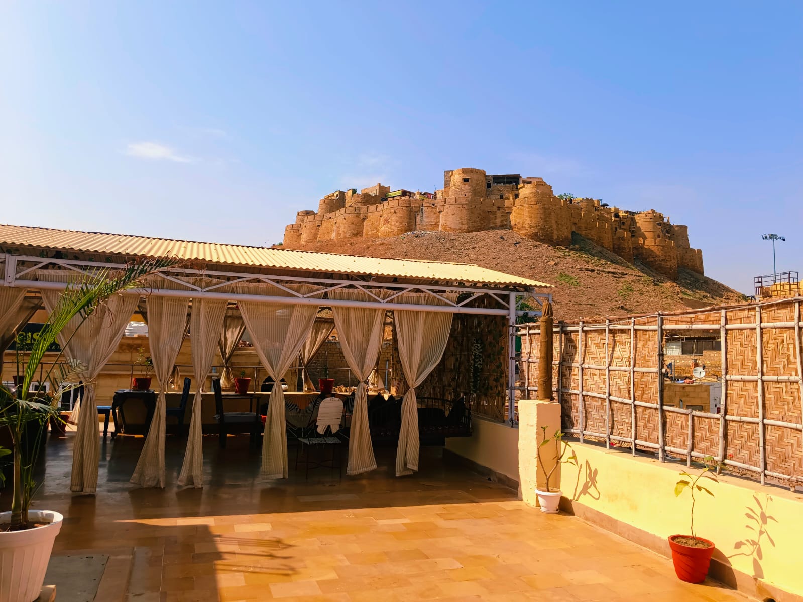 Hotel Lemonade Jaisalmer 𝗕𝗢𝗢𝗞 Jaisalmer Hotel
