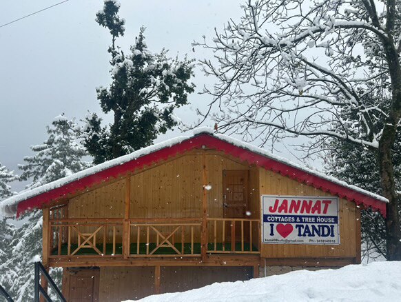 Jannat Tree Cottage Tandi 𝗕𝗢𝗢𝗞 Jibhi Tree house