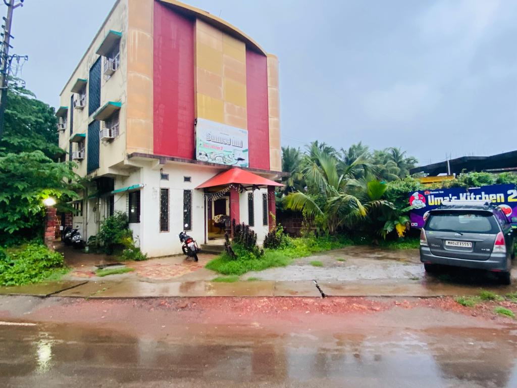 Hotel Sumee Inn 𝗕𝗢𝗢𝗞 Kudal Hotel