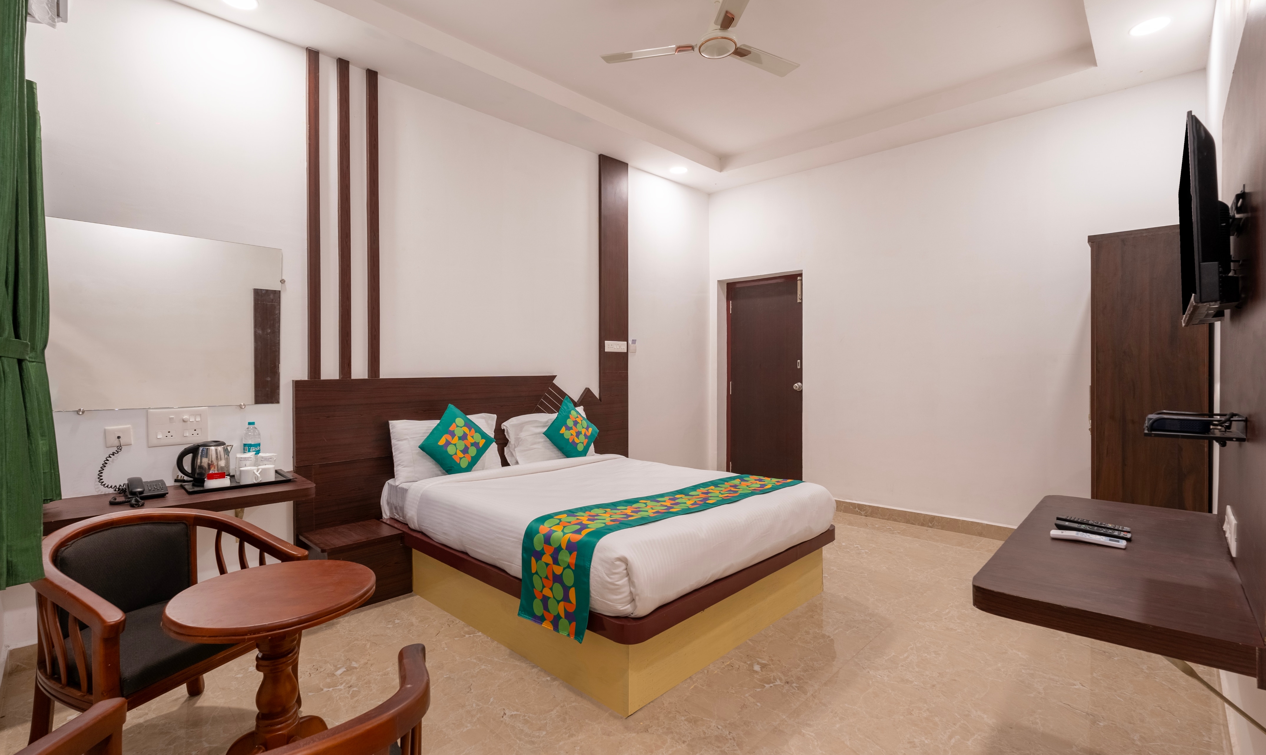 Treebo Royal Plaza, 700 Mts From Promenade Beach 𝗕𝗢𝗢𝗞 Pondicherry Hotel