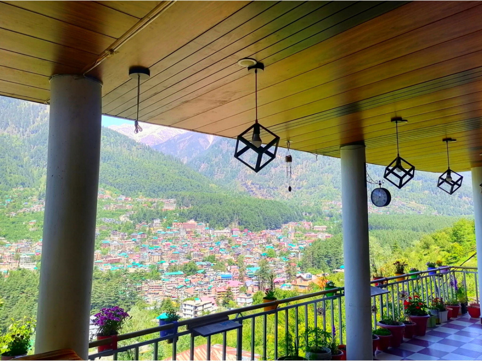 Leela's Home stay Manali 𝗕𝗢𝗢𝗞 Manali Homestay