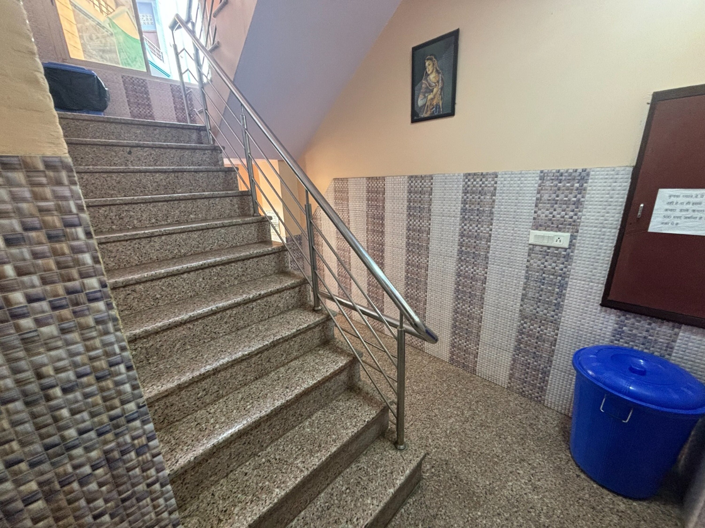 S D Guest House 𝗕𝗢𝗢𝗞 Jaipur Guest House