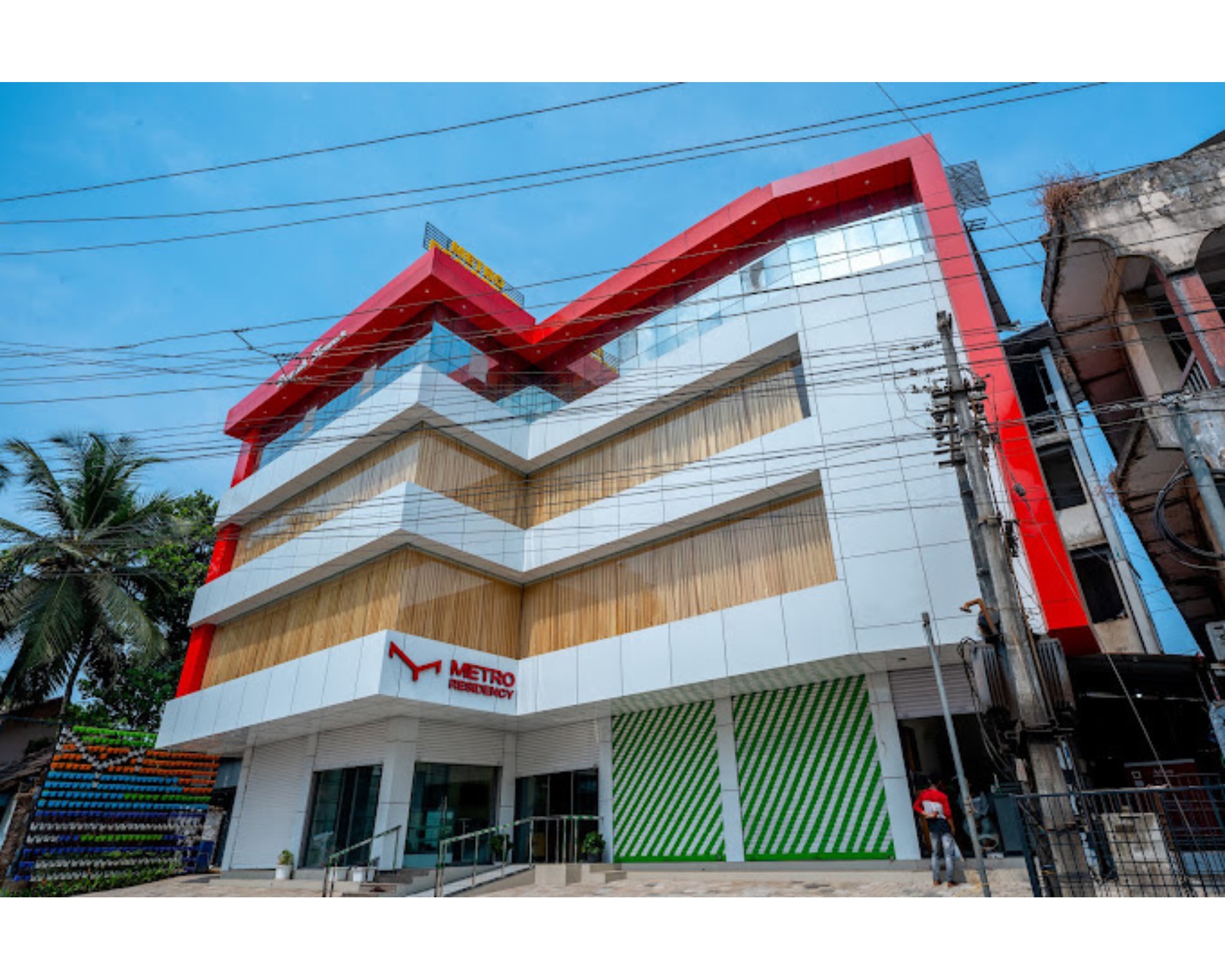 Metro Residency 𝗕𝗢𝗢𝗞 Tirur Hotel