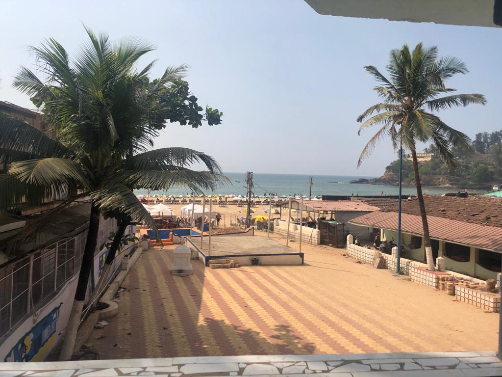Baga beach view 𝗕𝗢𝗢𝗞 Goa Homestay