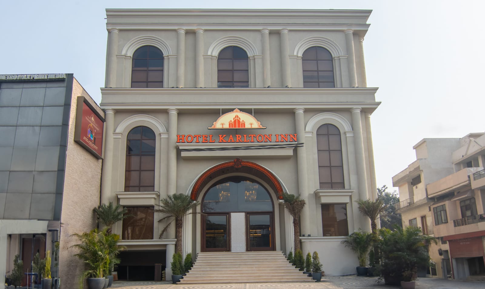 HOTEL KARLTON INN 𝗕𝗢𝗢𝗞 Ludhiana Hotel