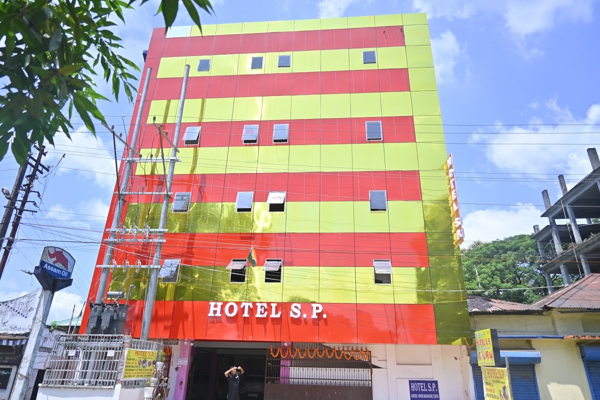Hotel SP 𝗕𝗢𝗢𝗞 Tezpur Hotel