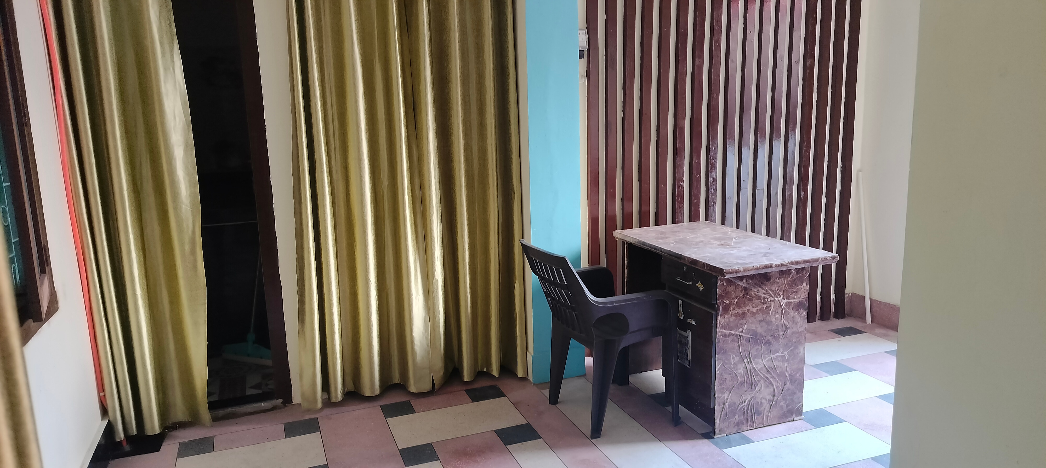 Maa Vindhyavasini Homestay and PG House 𝗕𝗢𝗢𝗞 Varanasi Homestay