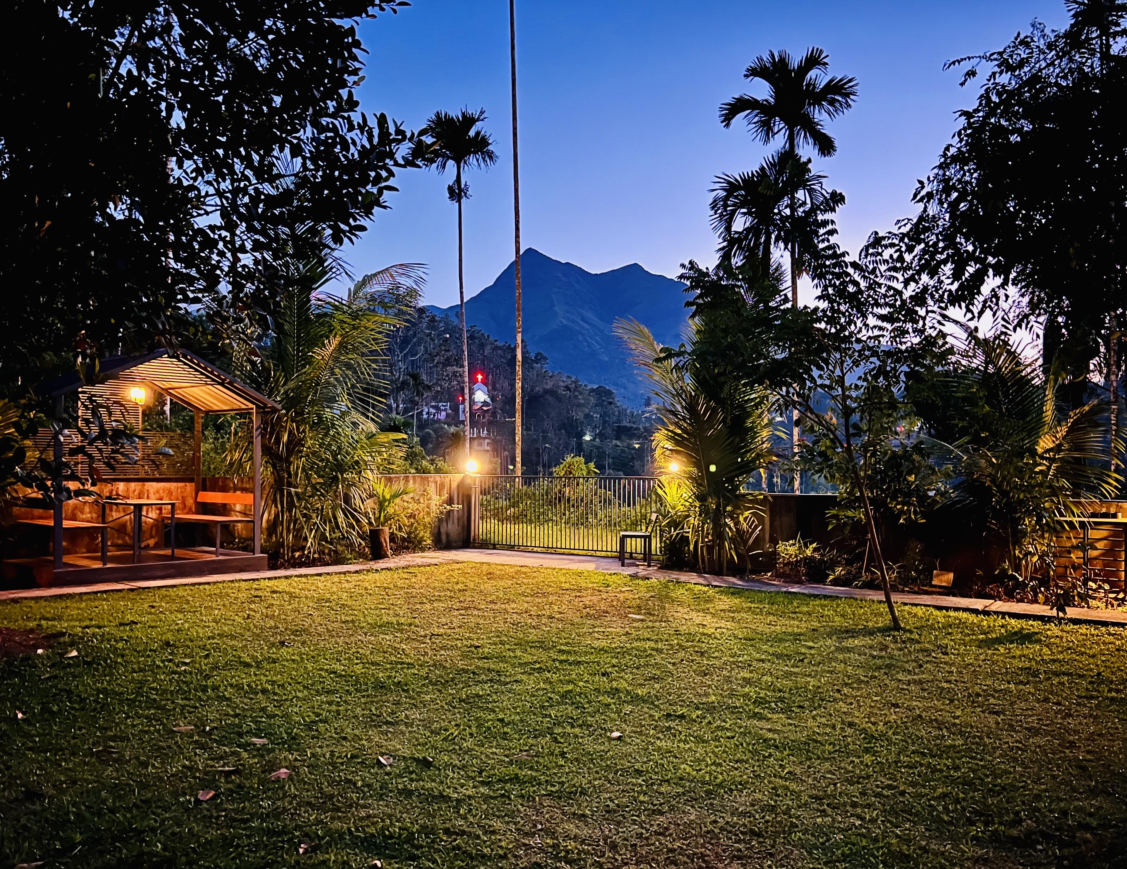 Hill View Heights 𝗕𝗢𝗢𝗞 Wayanad Resort