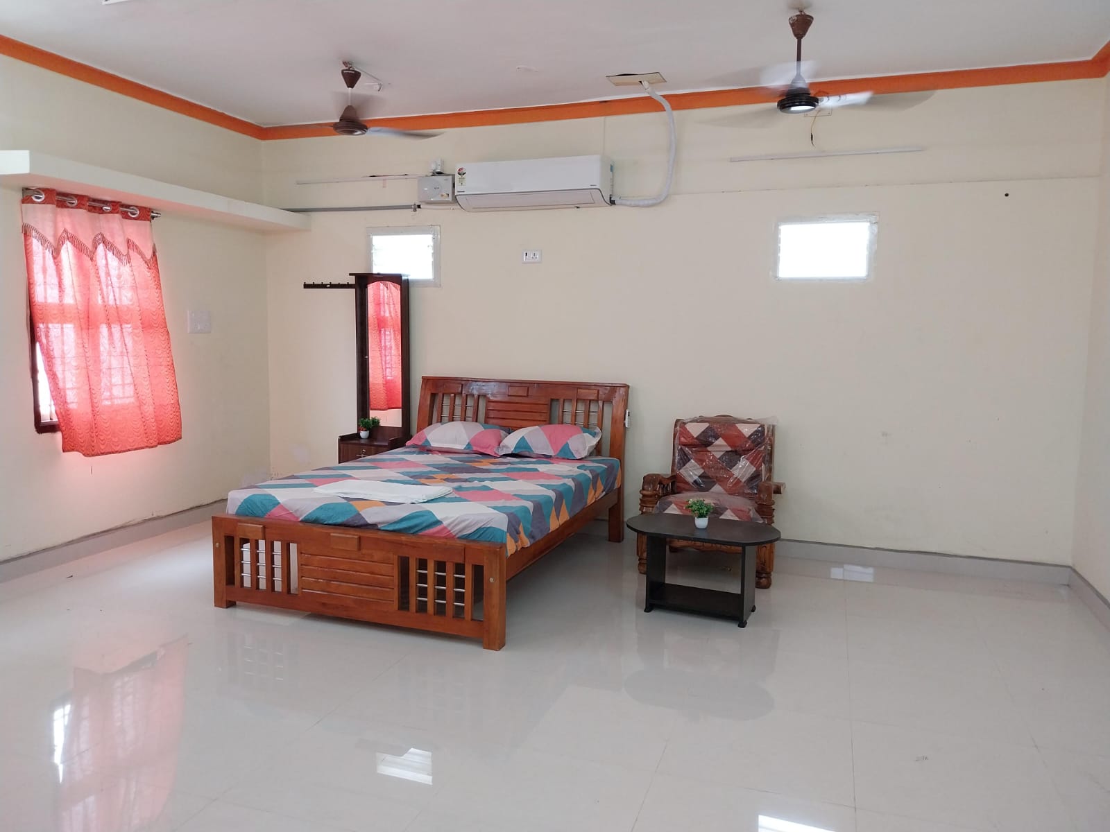 Subam House, Tiruvannamalai | Near Girivalam Path 𝗕𝗢𝗢𝗞 Tiruvannamalai ...