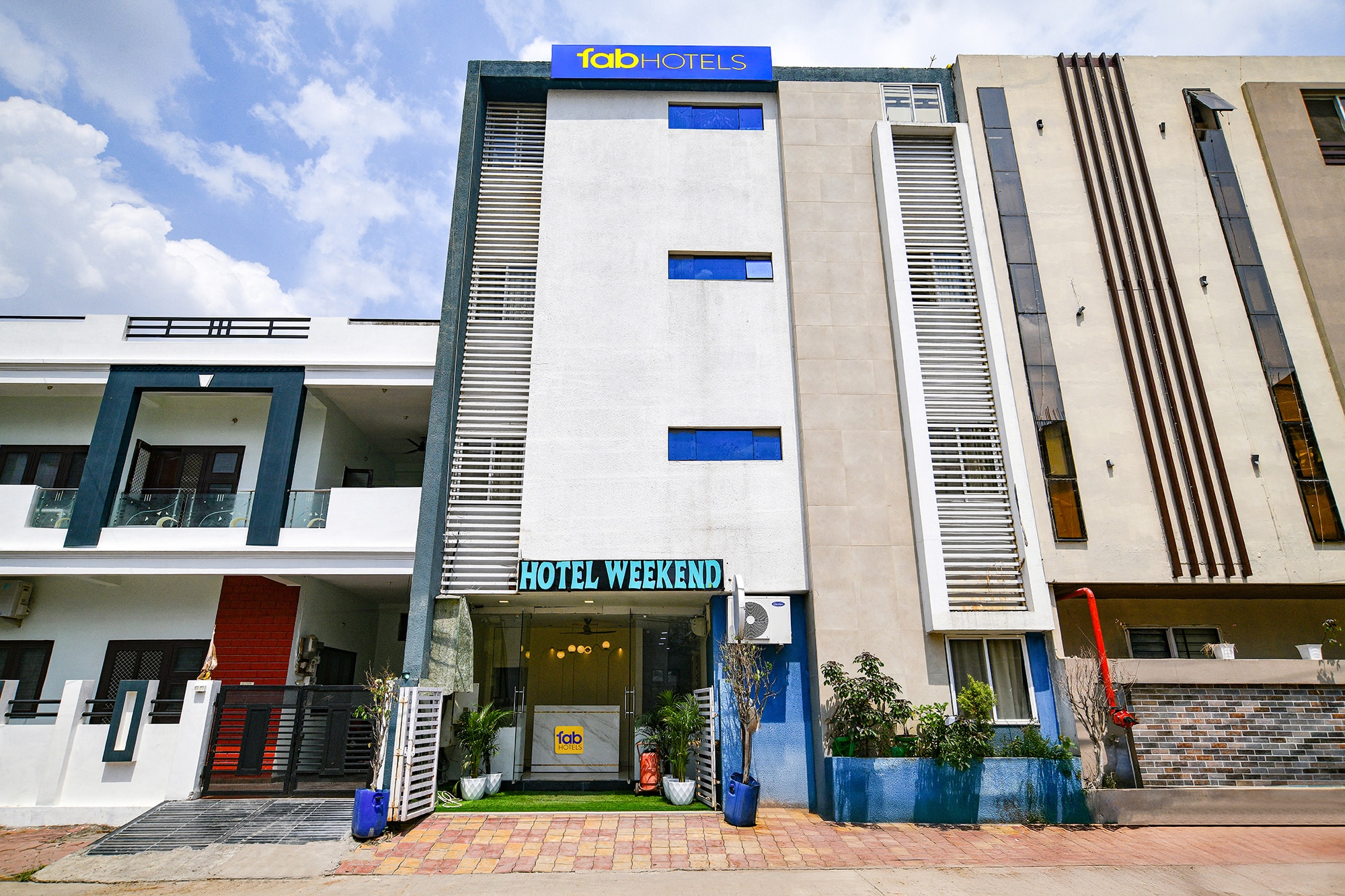Rooms of FabHotel Weekend - Hotel in Indore