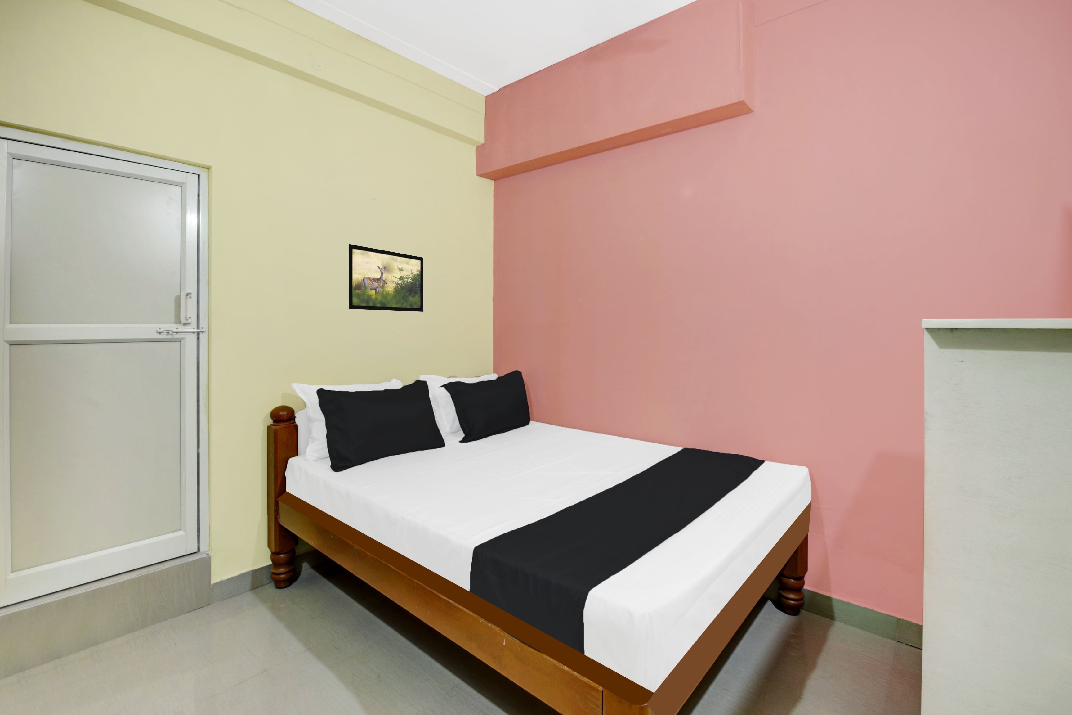 Hotel O ISIRI Rooms 𝗕𝗢𝗢𝗞 Mysore Hotel