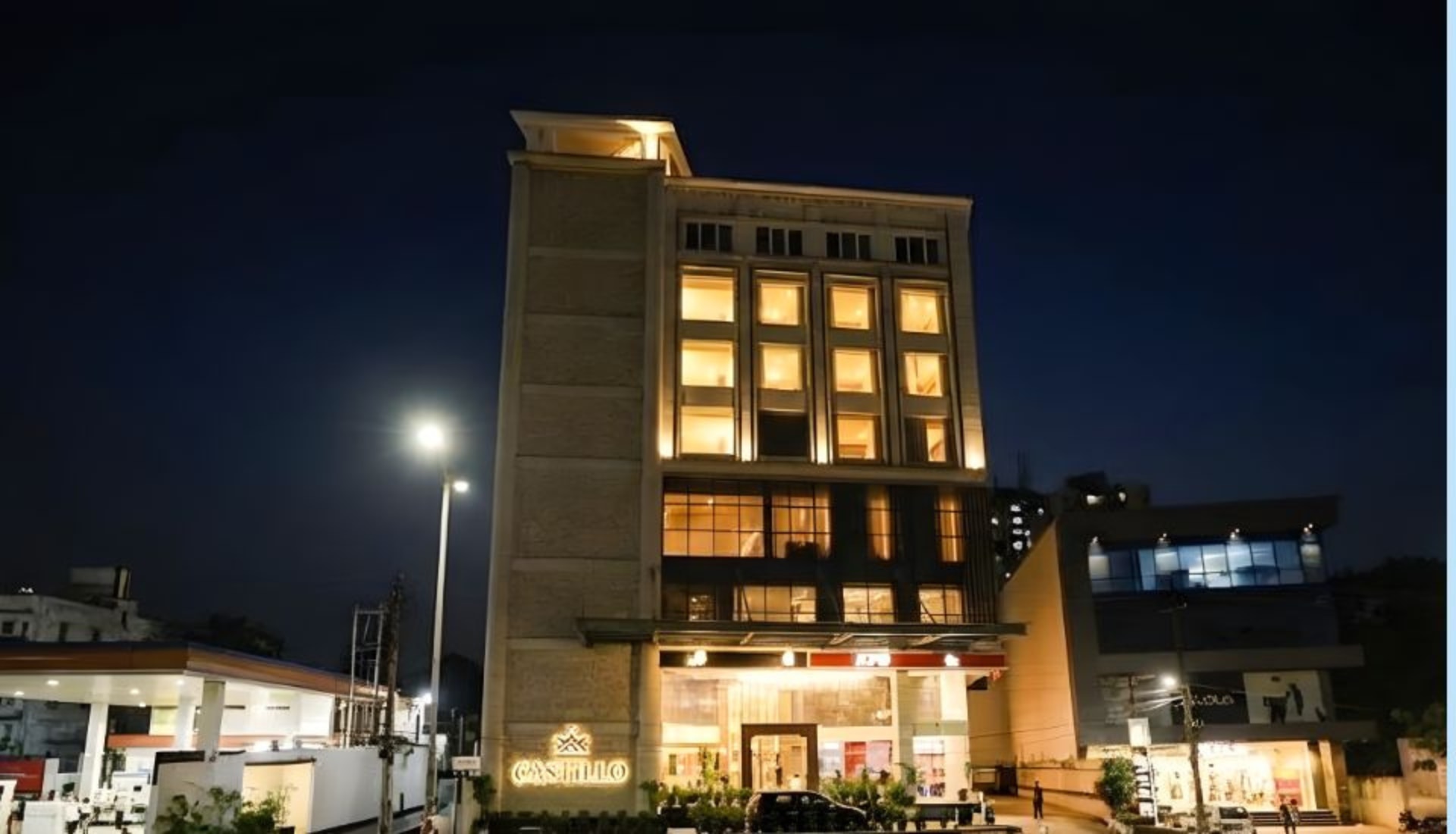 Hotel Castillo Varanasi - Reviews, Photos & Offer