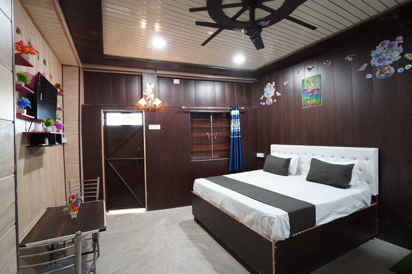 HOTEL O J.B. 𝗕𝗢𝗢𝗞 Derapur Hotel