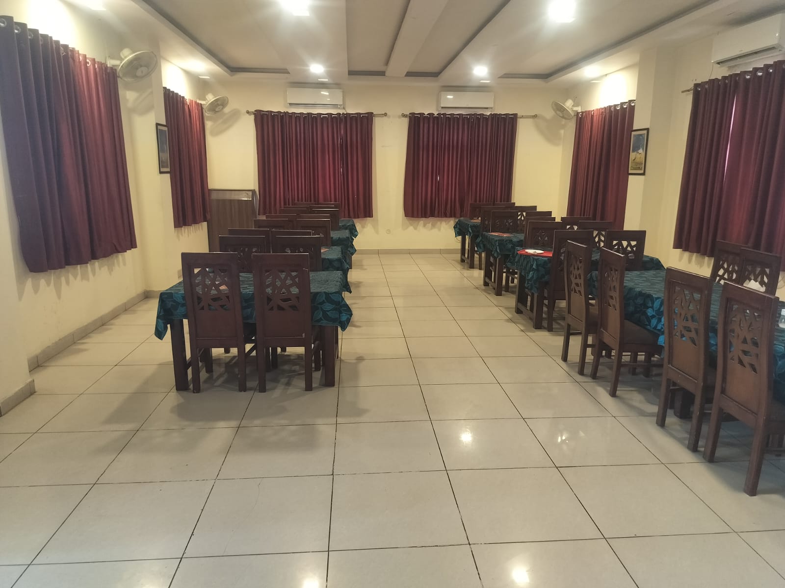 Rooms of Rahi Tourist Bungalow Bithoor, Kanpur - Hotel in Kanpur