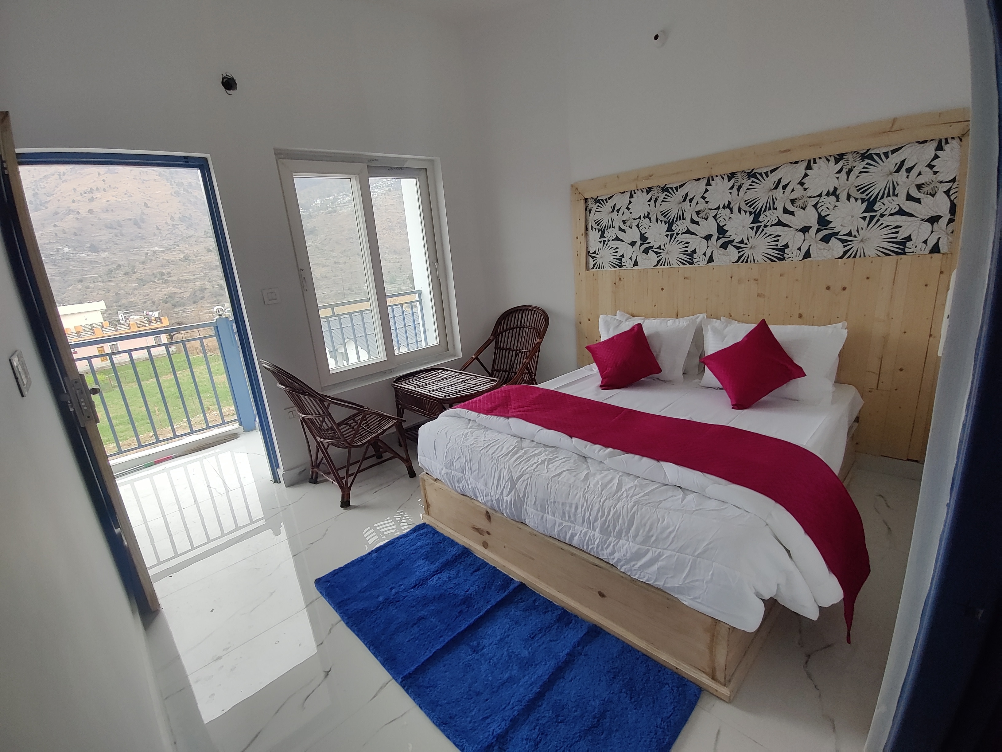 Friendship inn hotel and resorts 𝗕𝗢𝗢𝗞 Barkot Luxury Camp