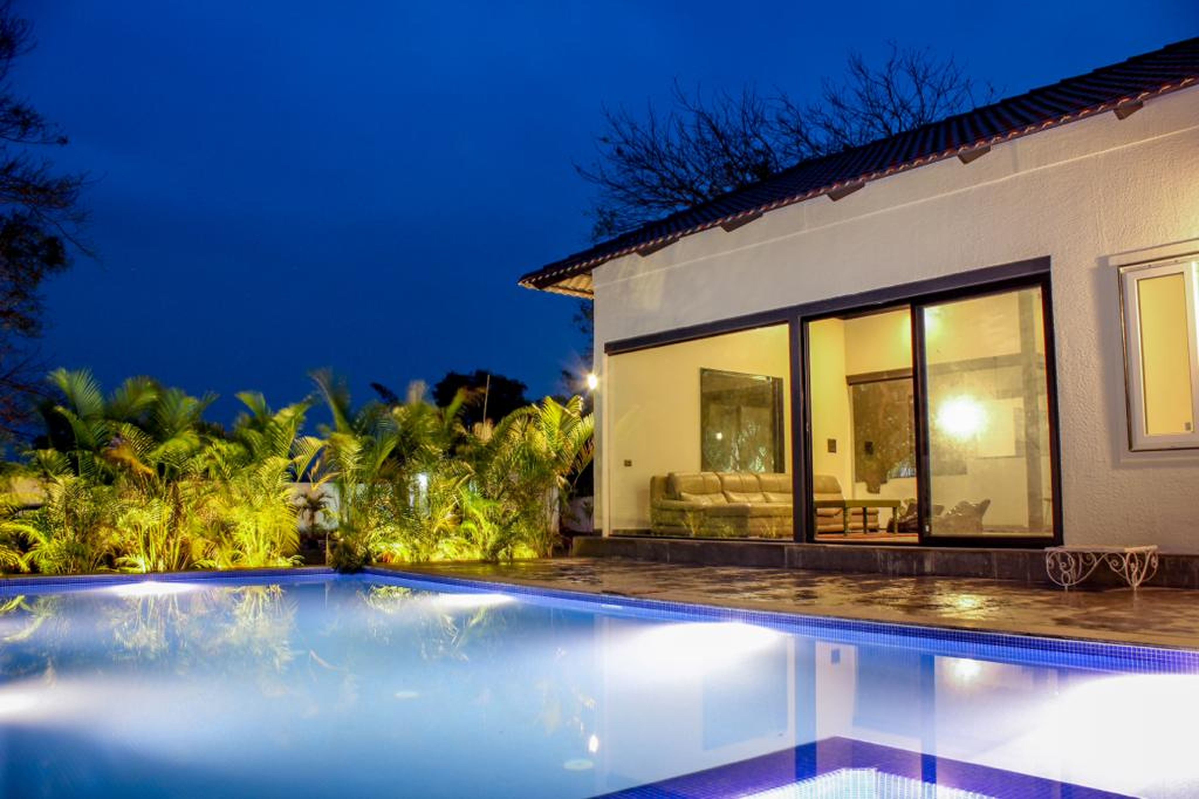 Evergreen Retreat | 3 BHK Pool Farmhouse 𝗕𝗢𝗢𝗞 Chevella Farm House