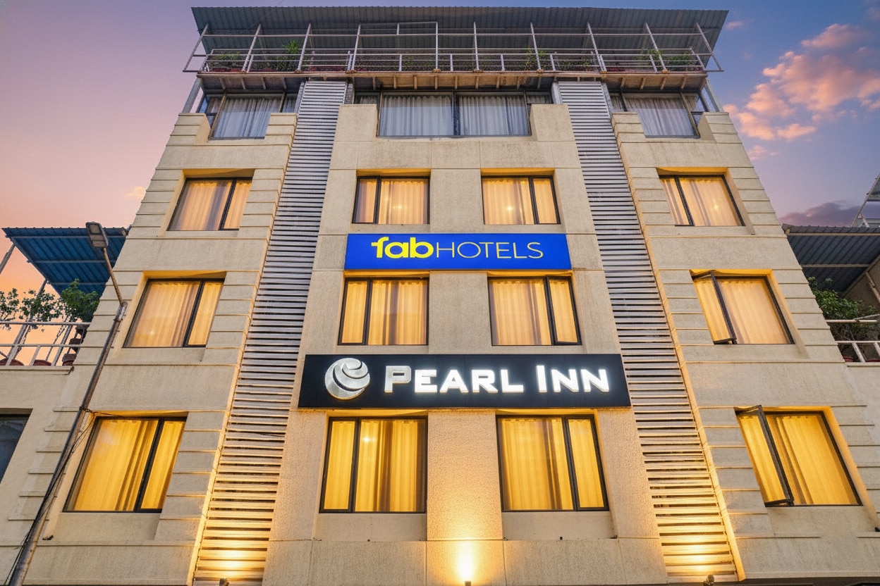 FabHotel Executive Pearl Inn - Nr. Twin Tower 𝗕𝗢𝗢𝗞 Pune Hotel