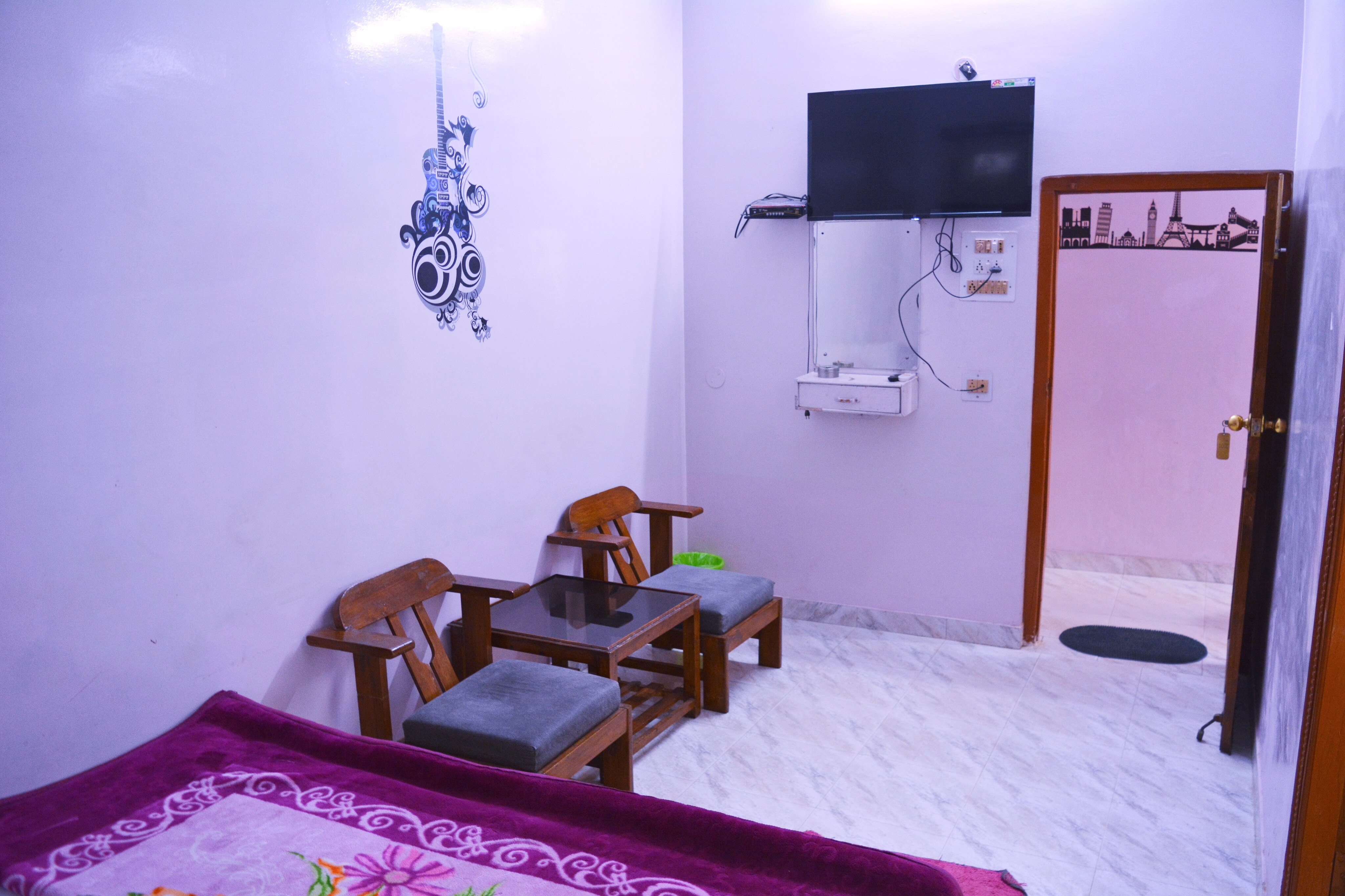 Hostel shivshakti khajuraho 𝗕𝗢𝗢𝗞 Khajuraho Homestay