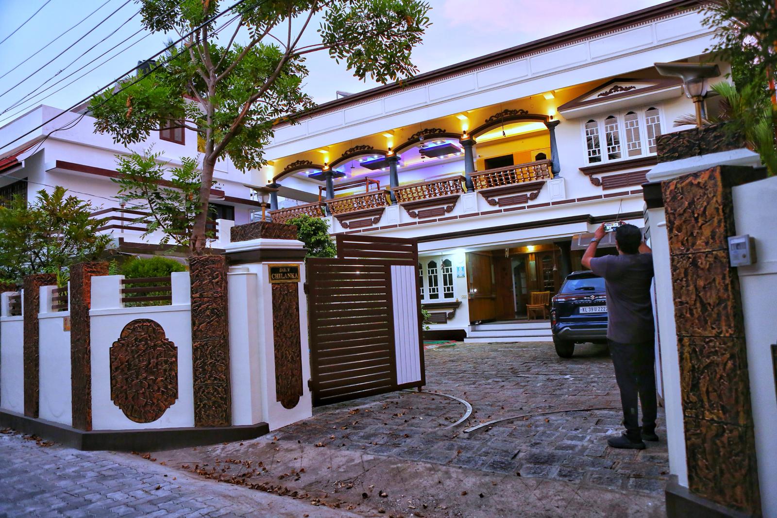 Chilanka Place 𝗕𝗢𝗢𝗞 Cochin Villa