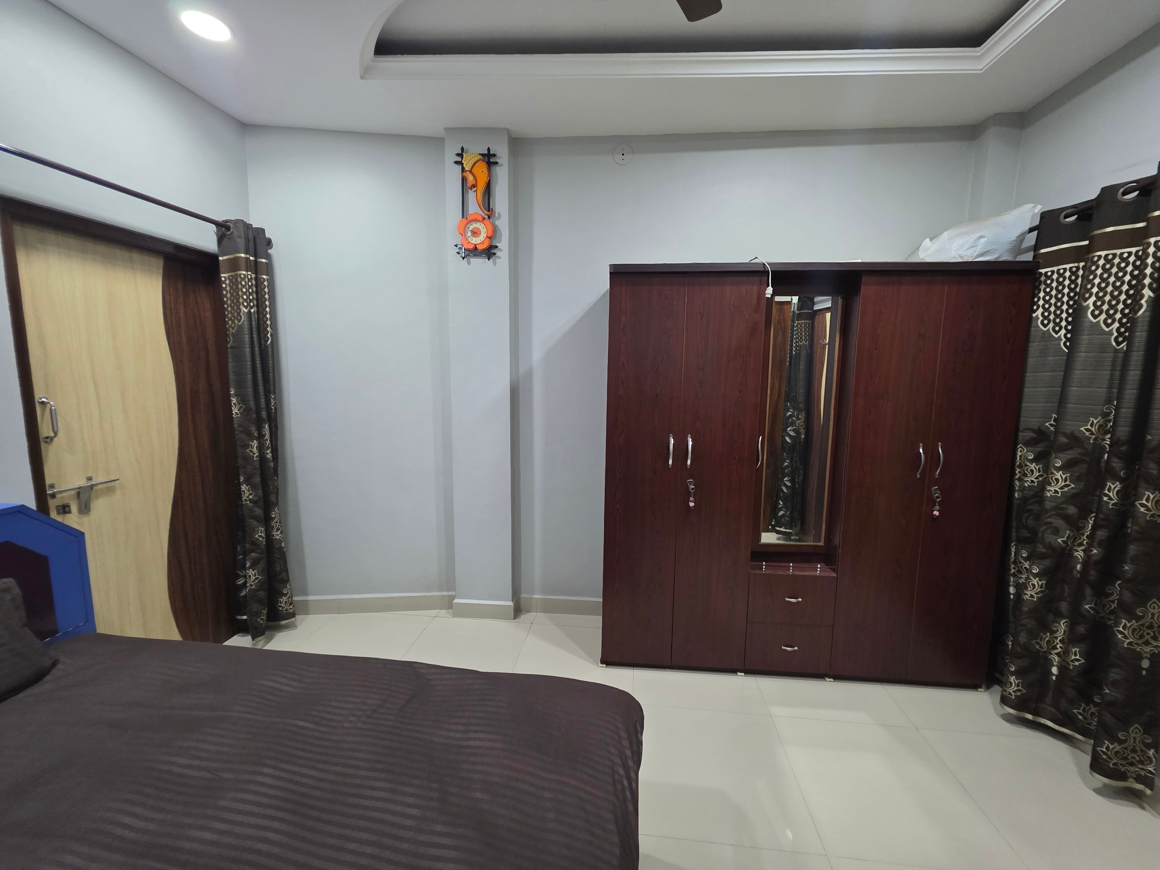 Sundar Home Stays 𝗕𝗢𝗢𝗞 Ujjain Homestay