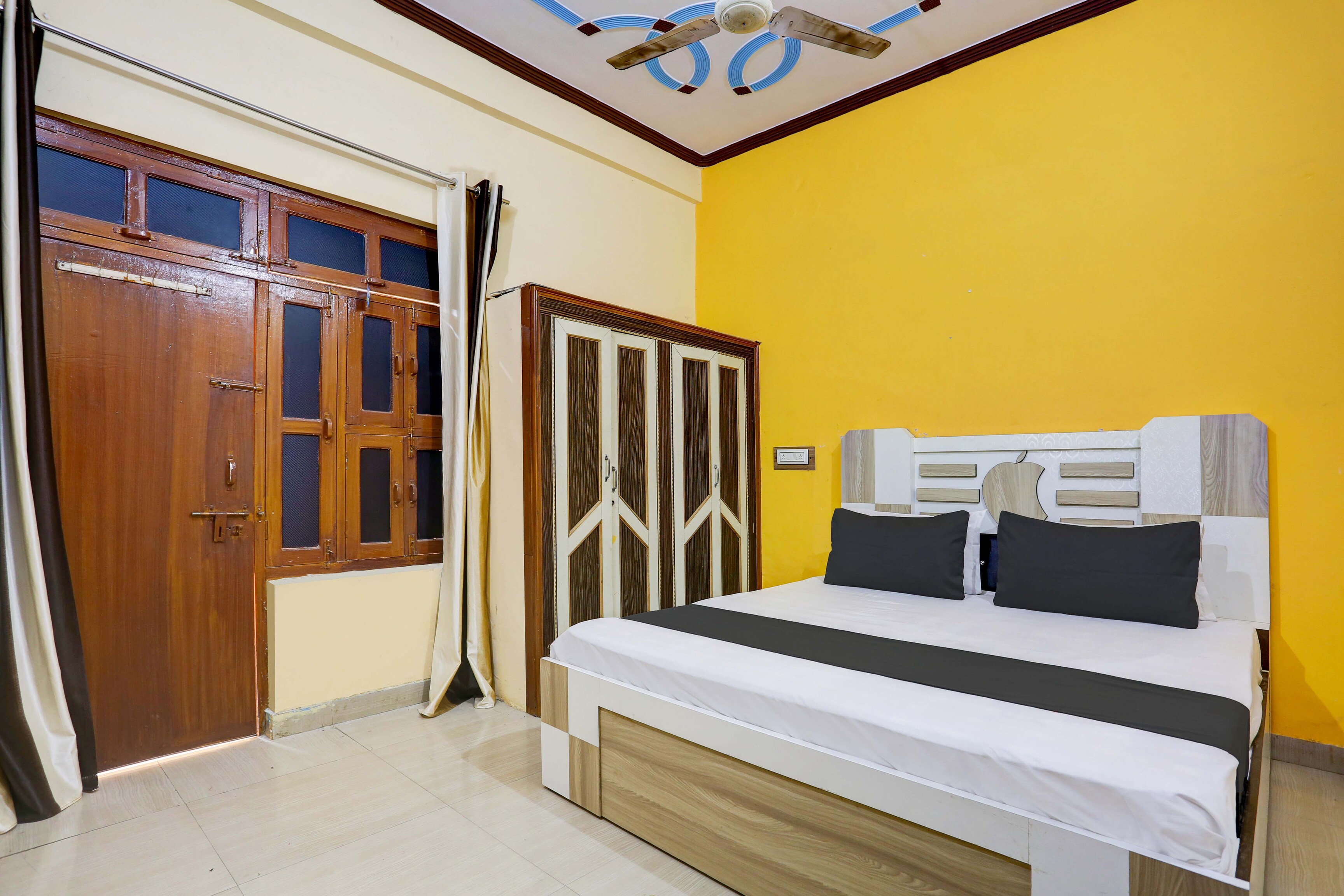 Hotel O Suraj Villa 𝗕𝗢𝗢𝗞 Mahendragarh Hotel