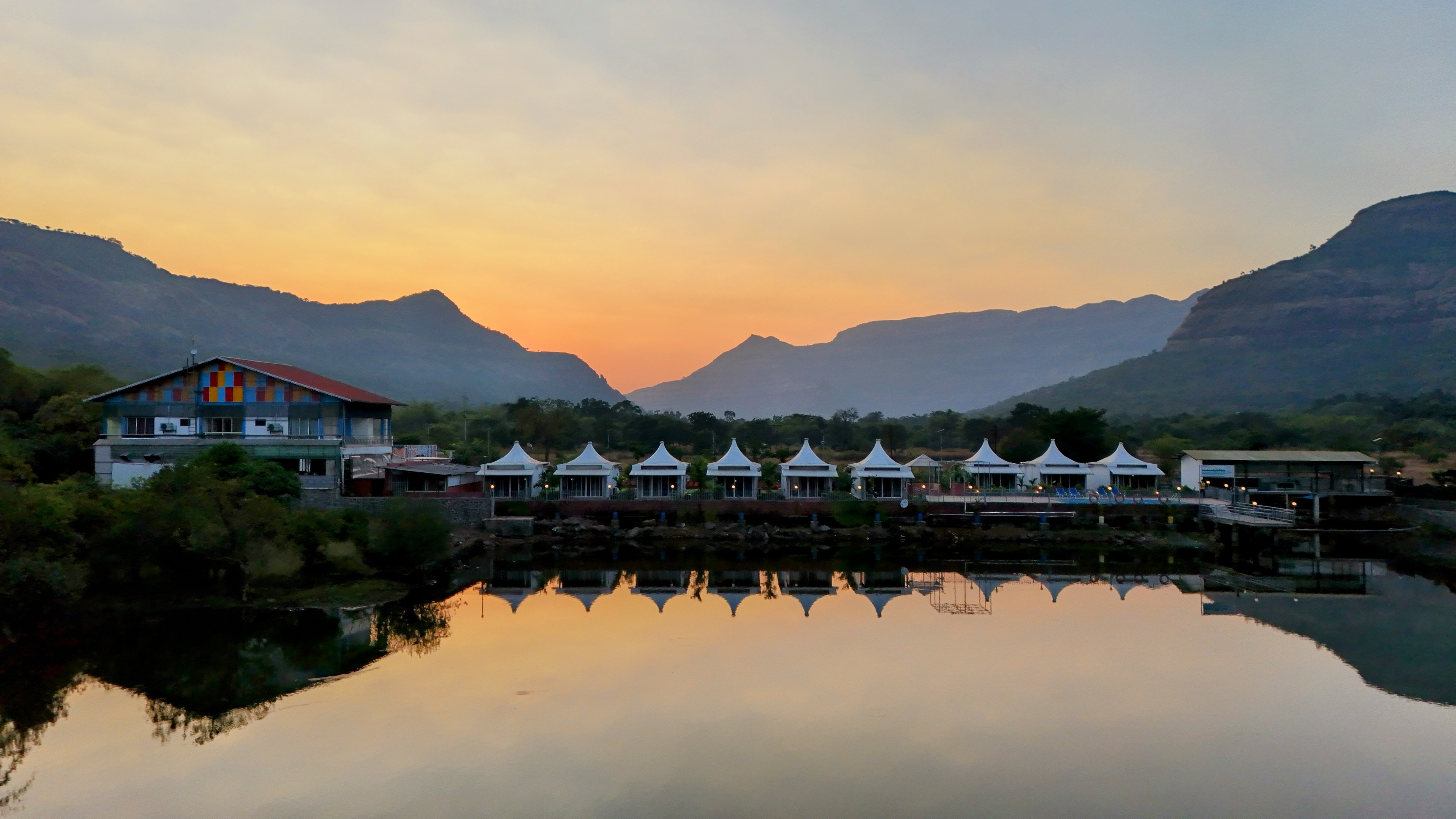 Lake Forest Resort Mulashi 𝗕𝗢𝗢𝗞 Mulshi ${hd_property_type_token}