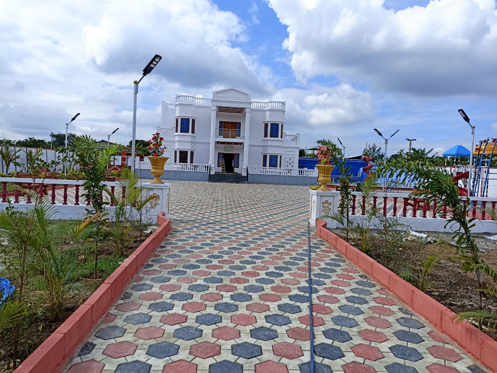 STAR FARM HOUSE 𝗕𝗢𝗢𝗞 Chevella Farm House