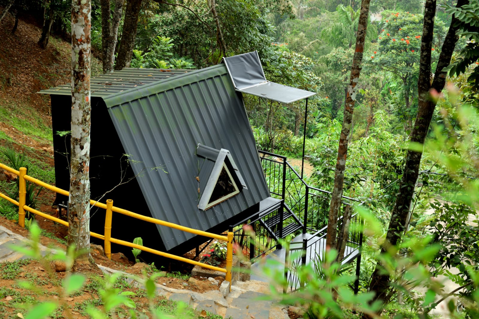 Garden Of Edens Thottam Cottages (Hiking and Camping) Munnar - Reviews ...