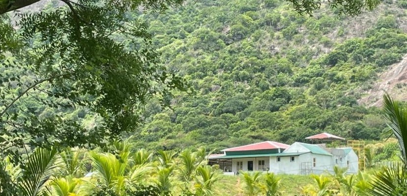 BEYOND GHATTS 𝗕𝗢𝗢𝗞 Udumalapet Farm House