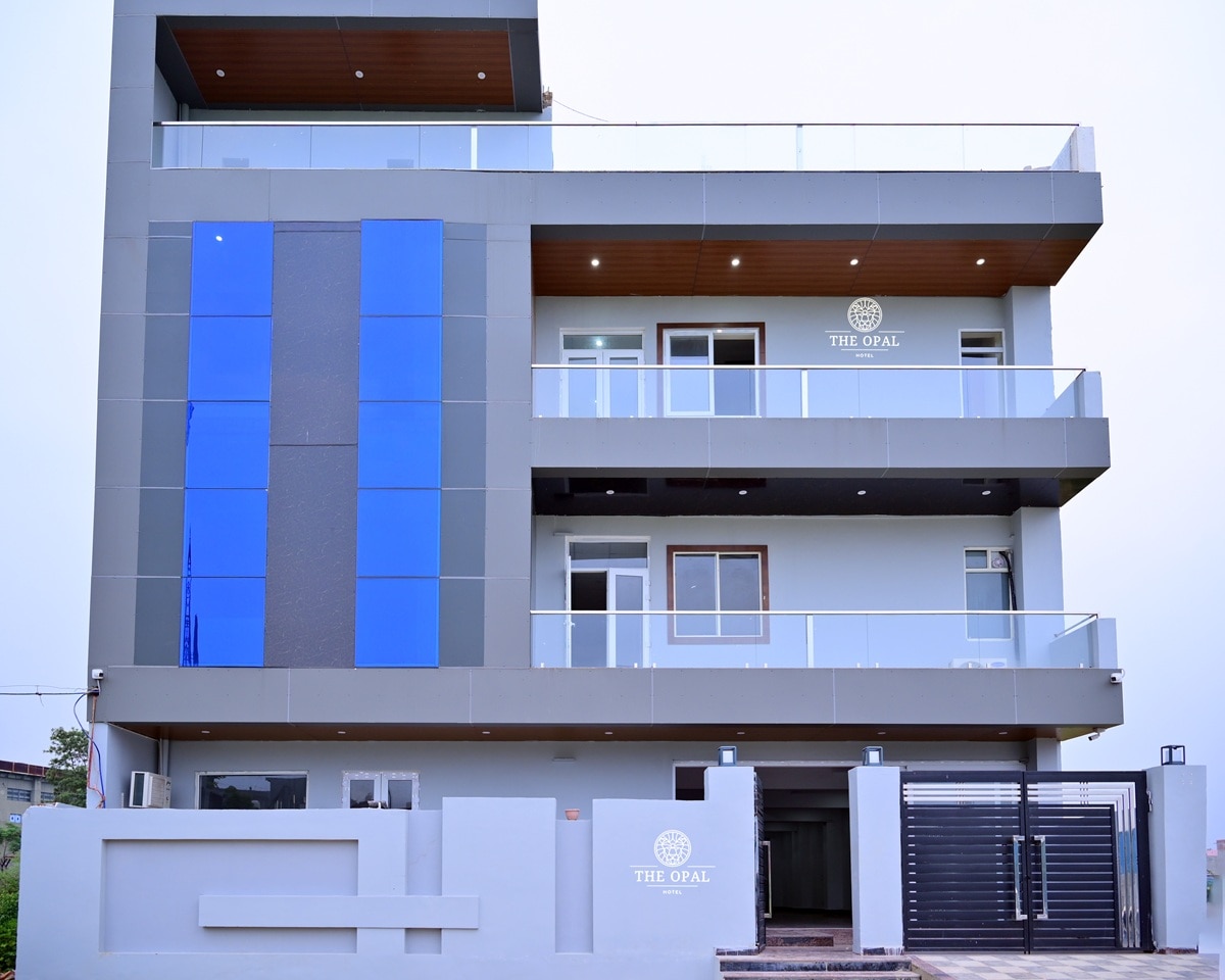 The Opal Hotel Greater Noida - Reviews, Photos & Offer