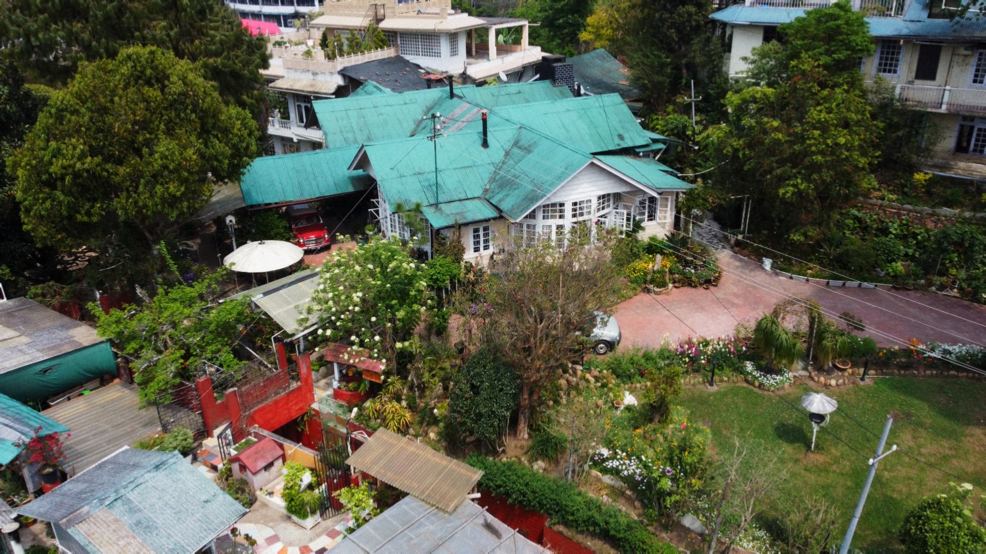 Rock Cliff Home Stay BnB 𝗕𝗢𝗢𝗞 Shillong Homestay