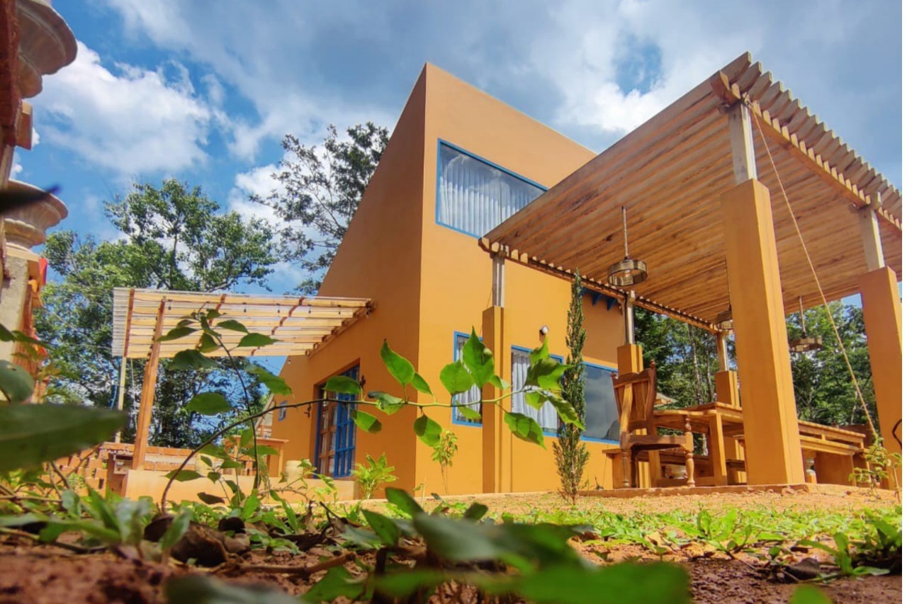 Sky Fall Resort 𝗕𝗢𝗢𝗞 Wayanad Villa